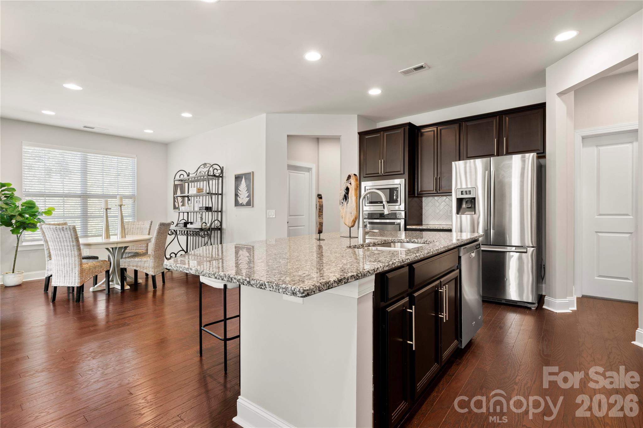 Photo 12 of 15504 Oleander Drive, Charlotte, NC