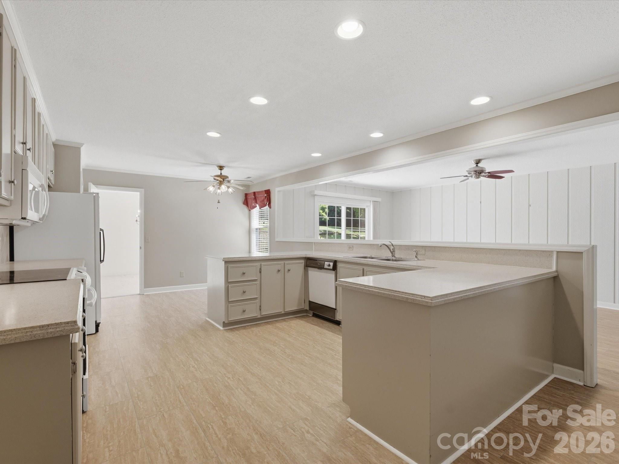 1020 Longreen Drive, Kernersville, NC - photo 22 of 47