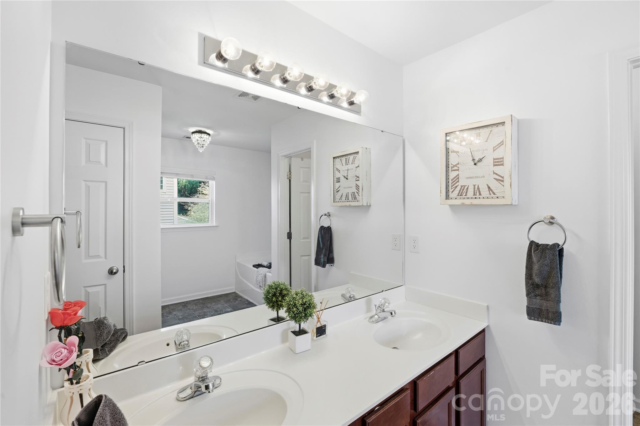 3041 Kilbeggan Drive, Lake Wylie, SC - photo 23 of 40