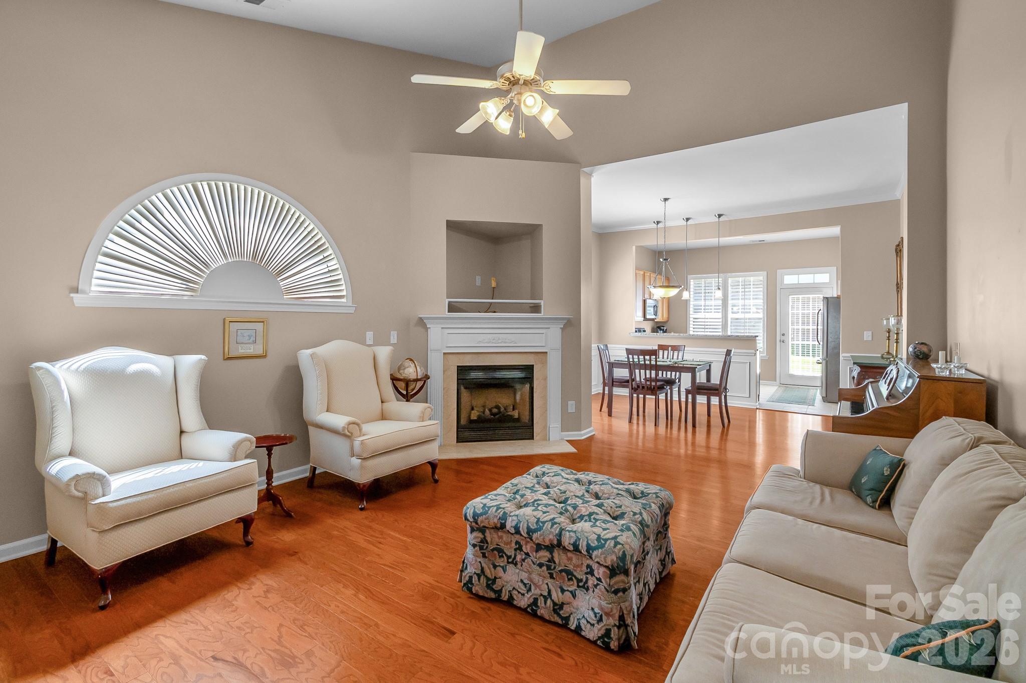 Photo 4 of 8339 Brookings Drive, Charlotte, NC