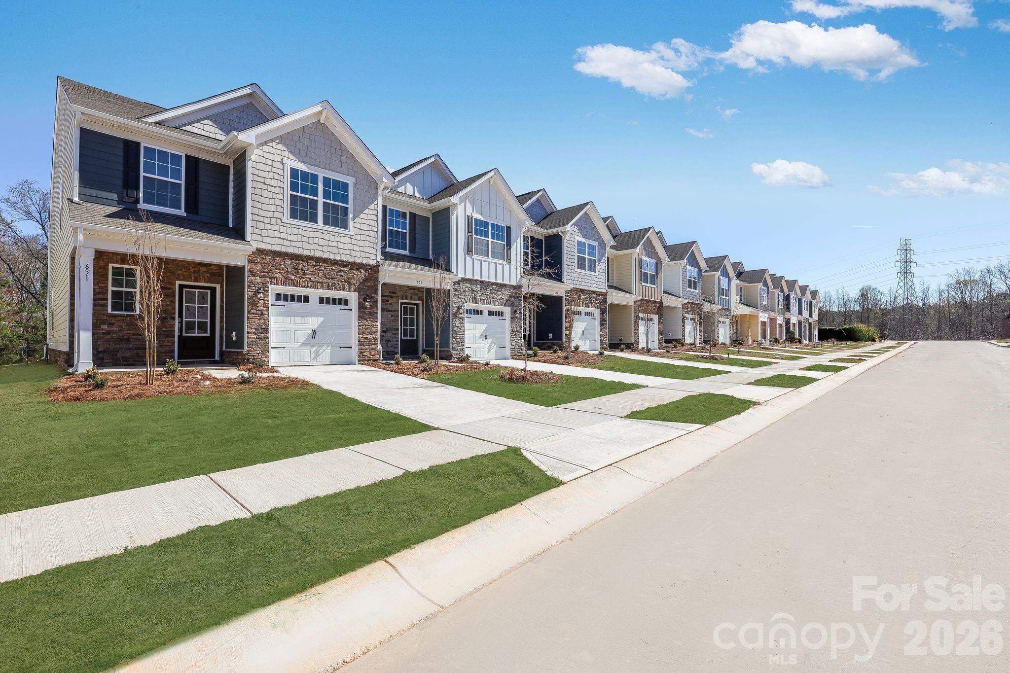631 Sparano Loop, York, SC - photo 1 of 16