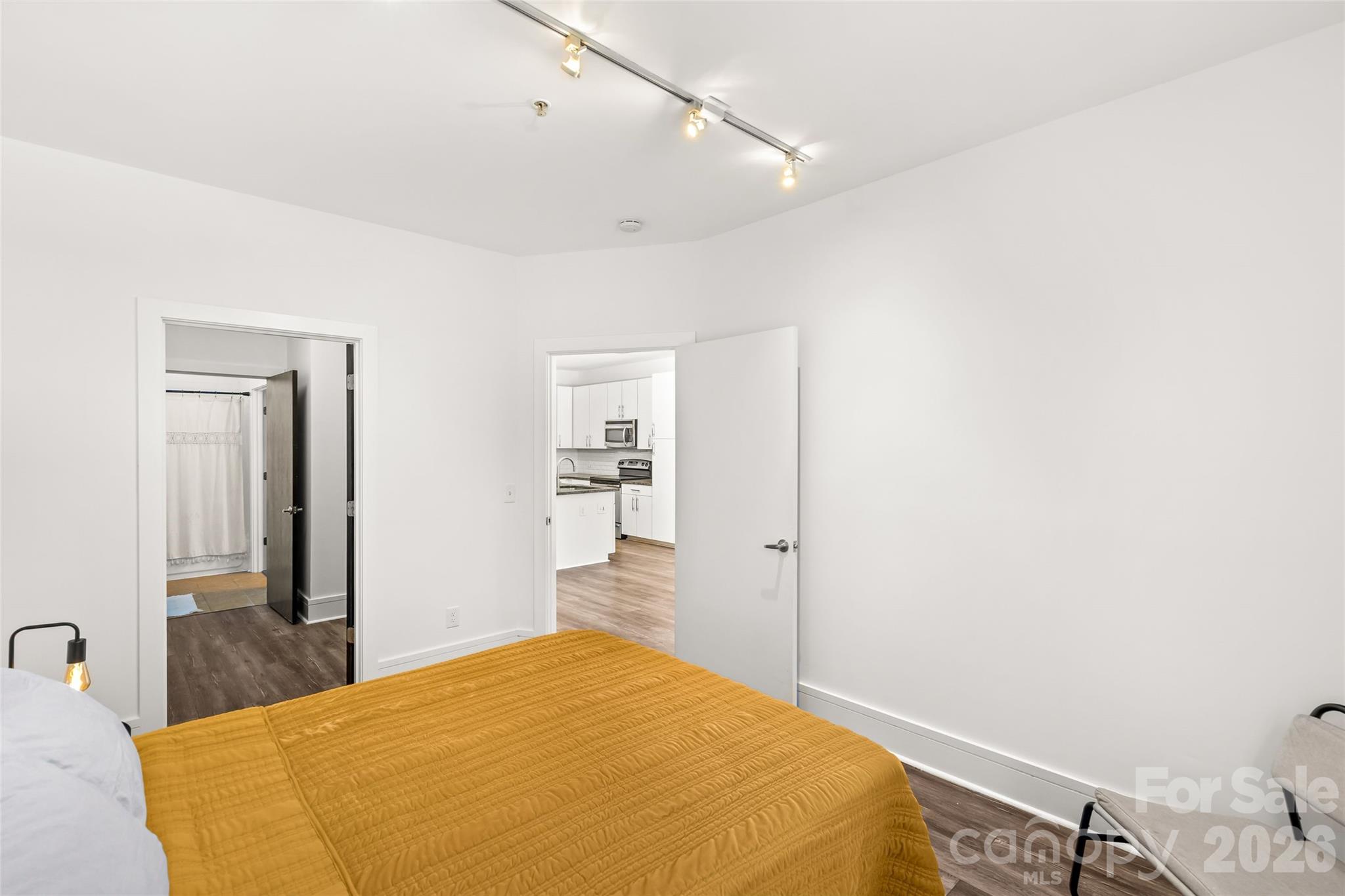 Photo 21 of 1600 Fulton Avenue305, Charlotte, NC