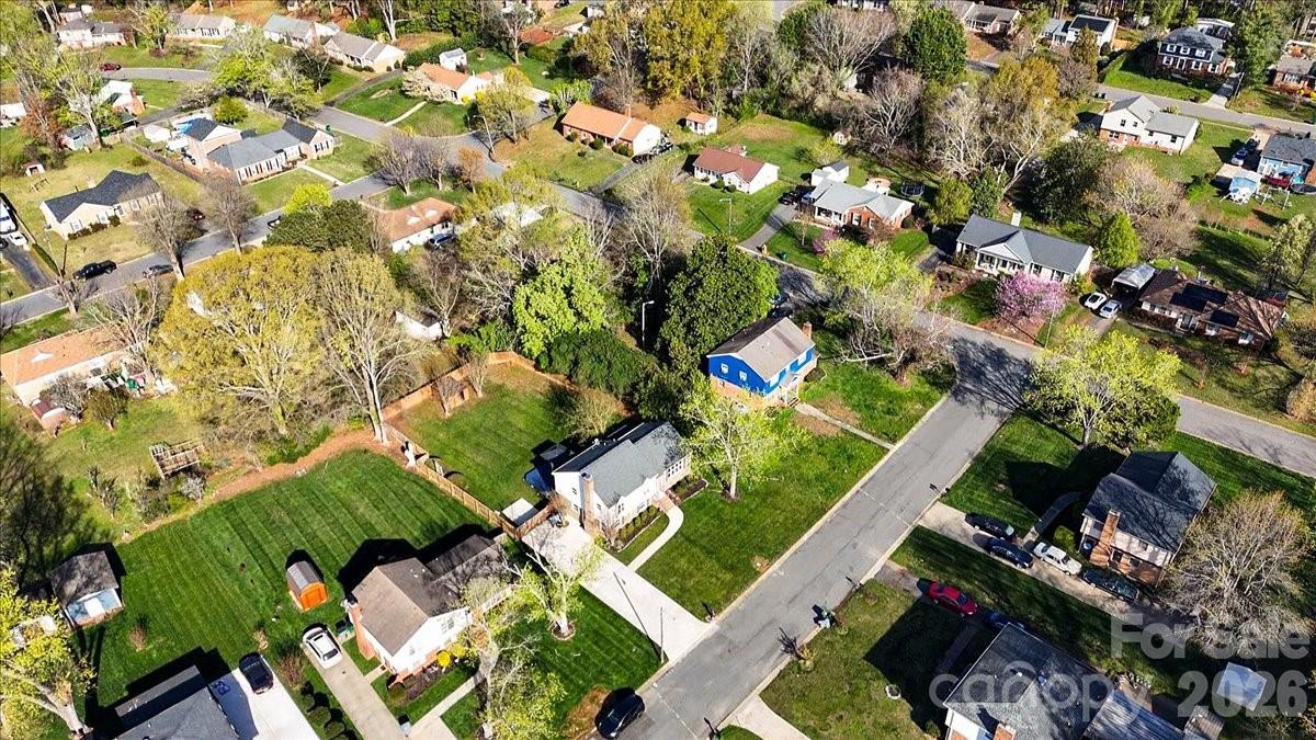 Photo 2 of 5810 Red Carriage Lane, Charlotte, NC