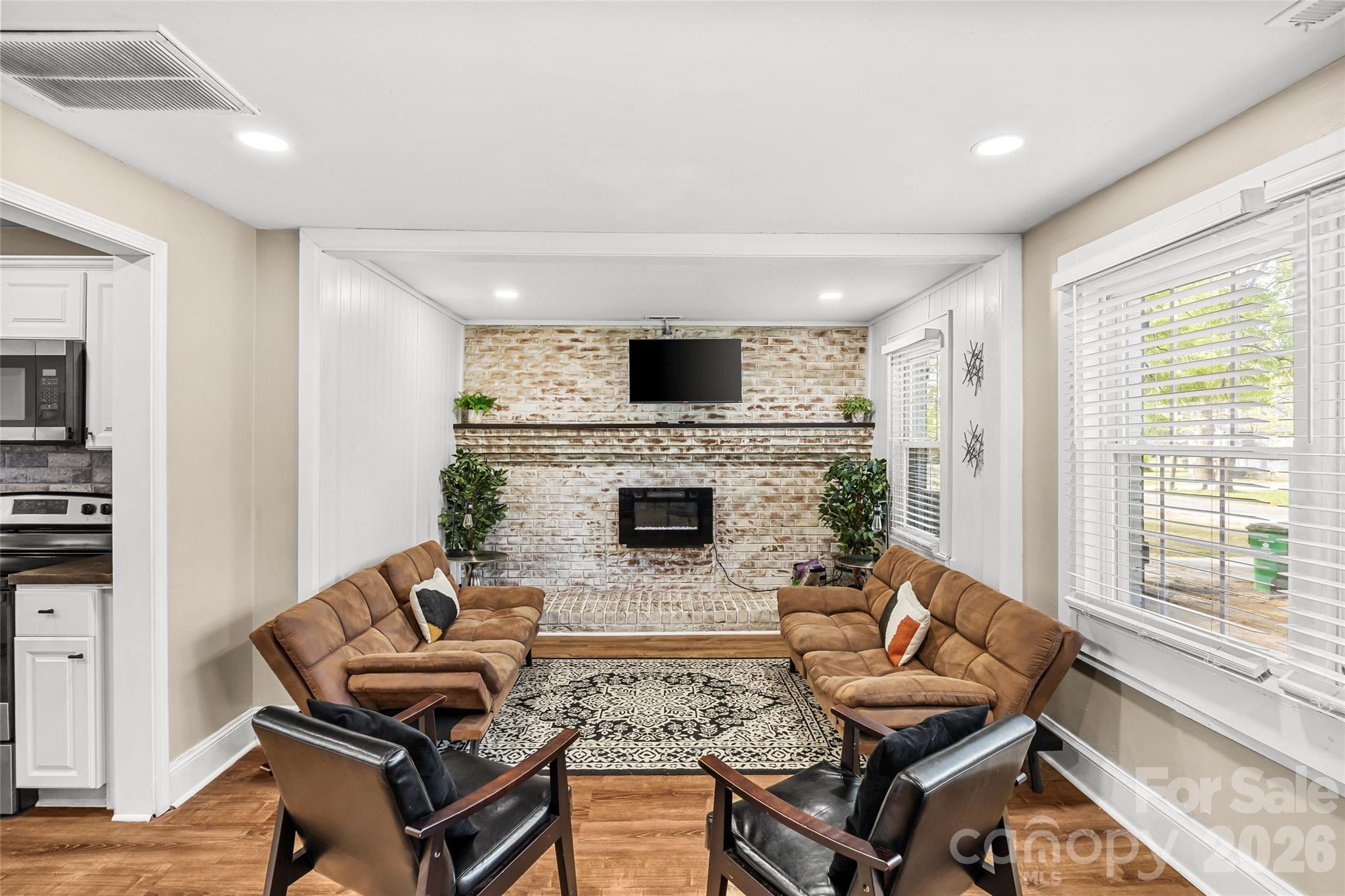 2738 Catalina Avenue, Charlotte, NC - photo 11 of 45