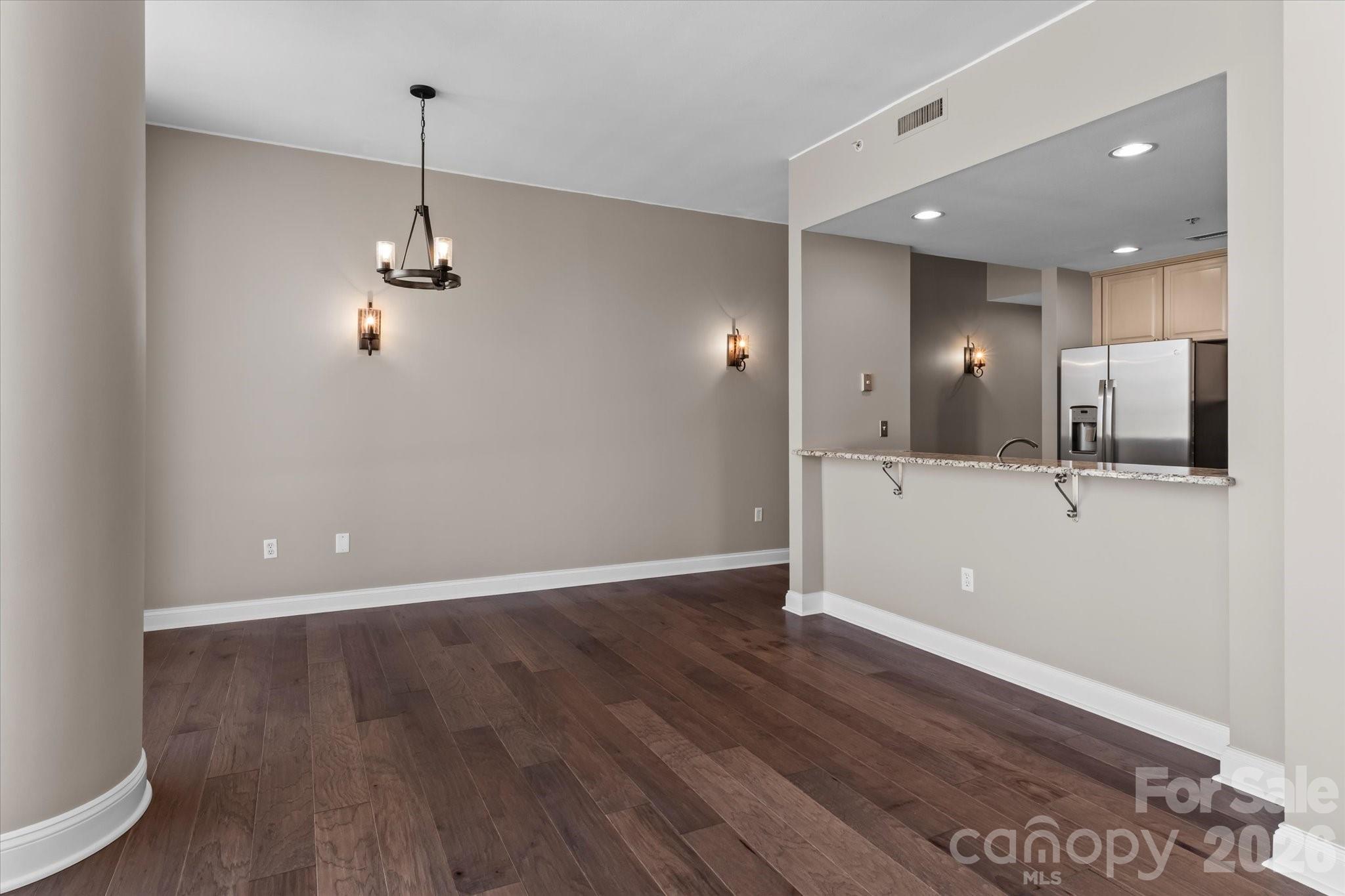 Photo 7 of 315 Arlington Avenue906, Charlotte, NC