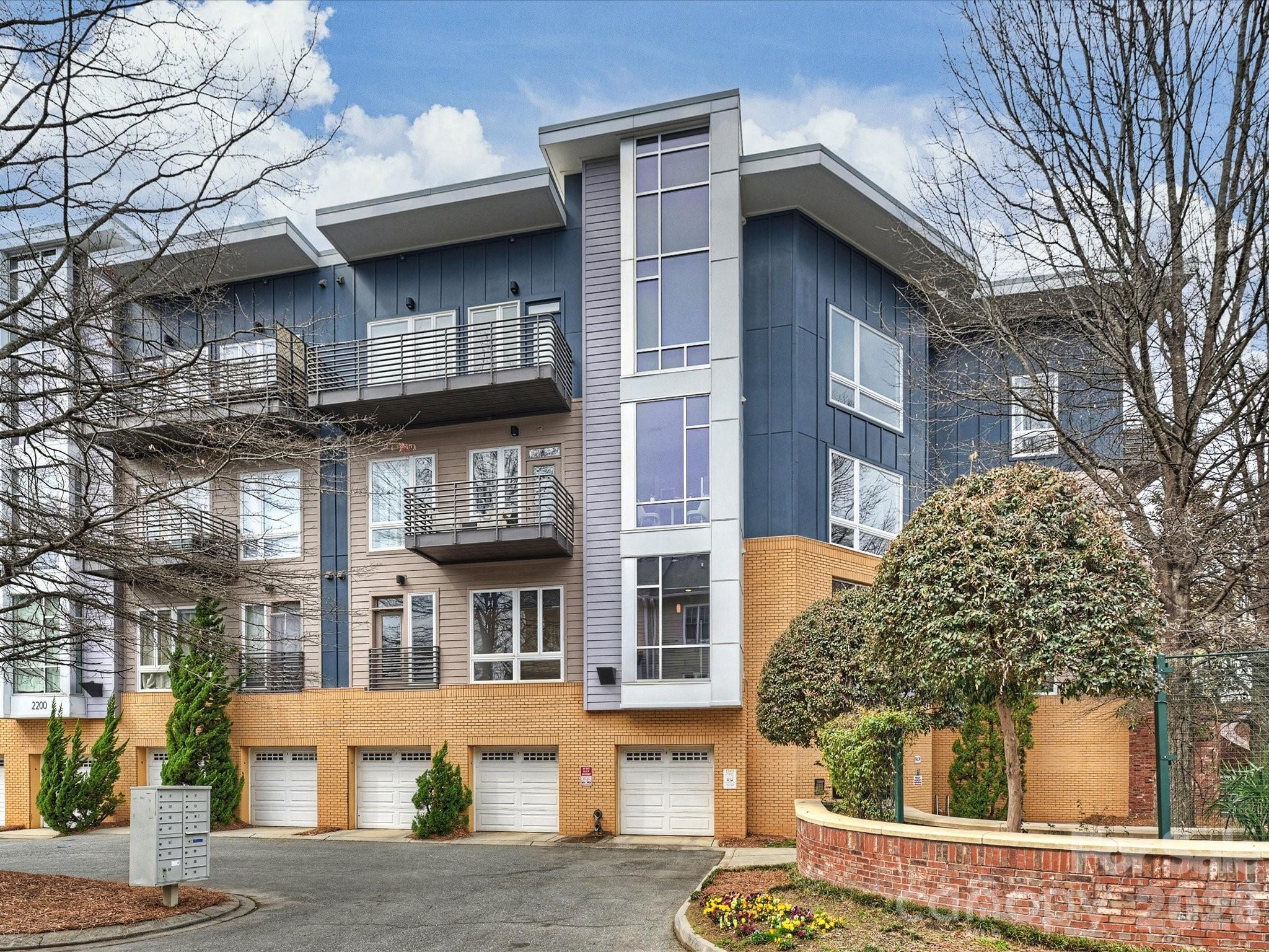 2200 Lyndhurst Avenue102, Charlotte, NC
