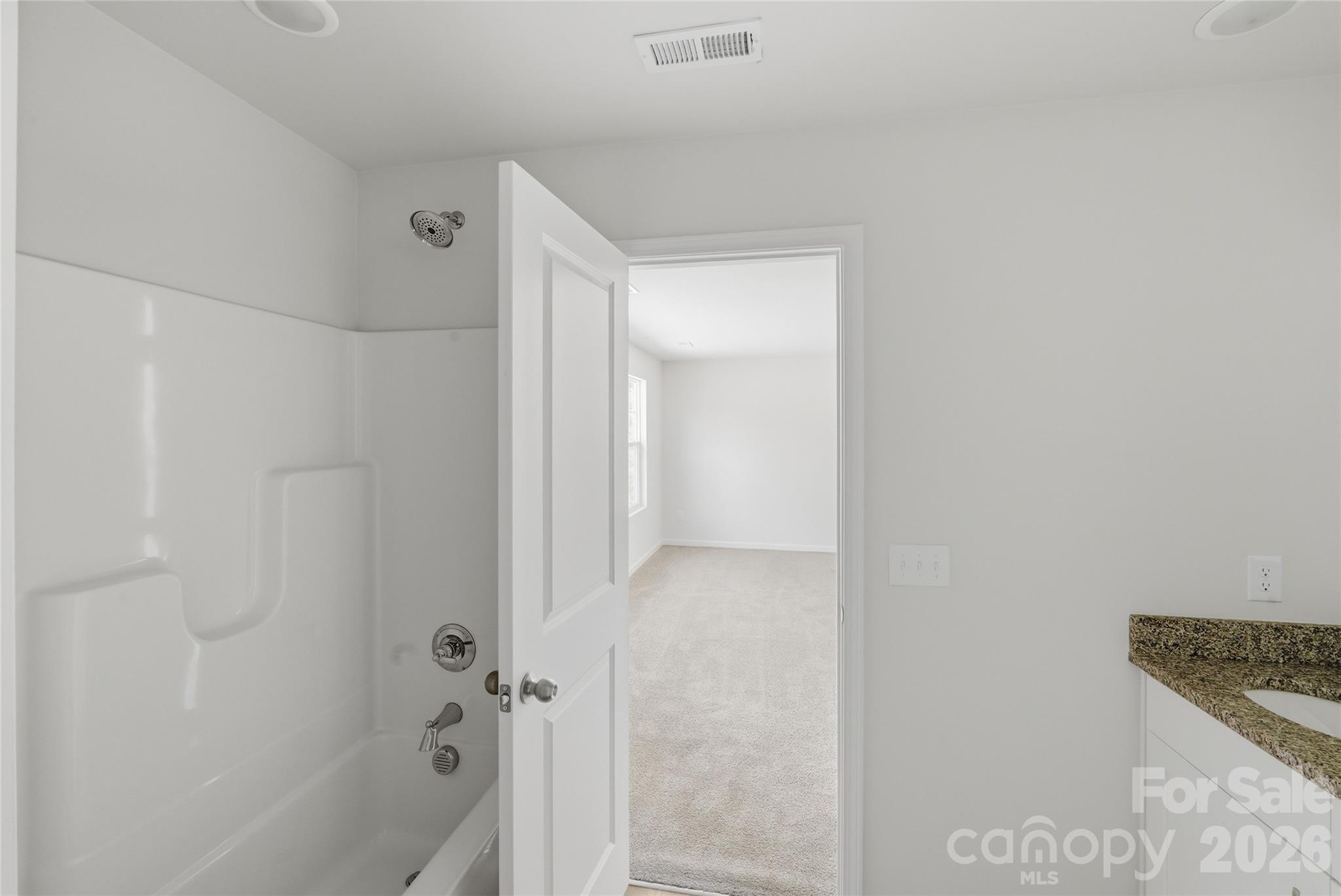 5145 Mark Drive NE, Hickory, NC - photo 30 of 43