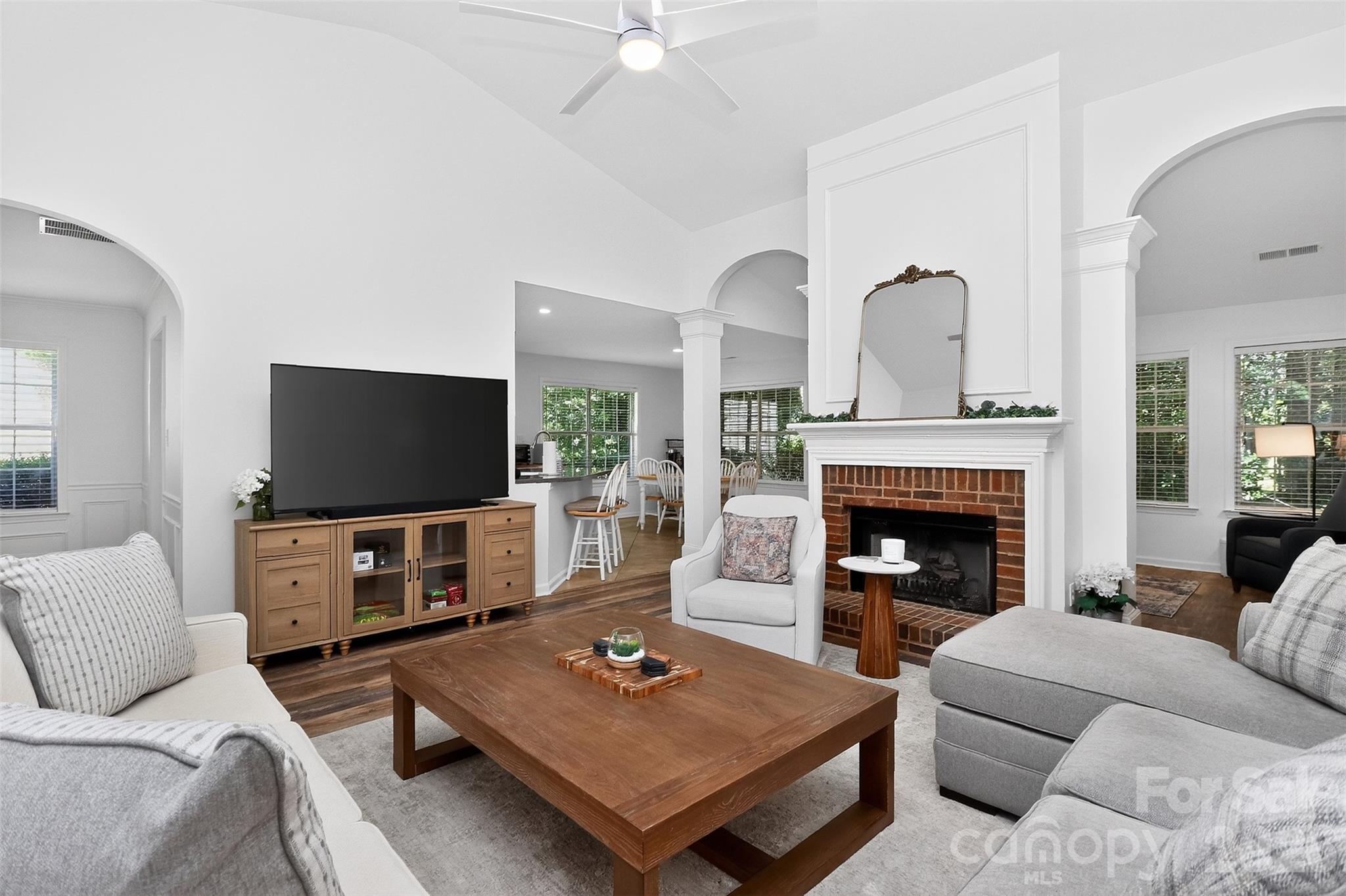 Photo 12 of 11542 Laurel View Drive, Charlotte, NC
