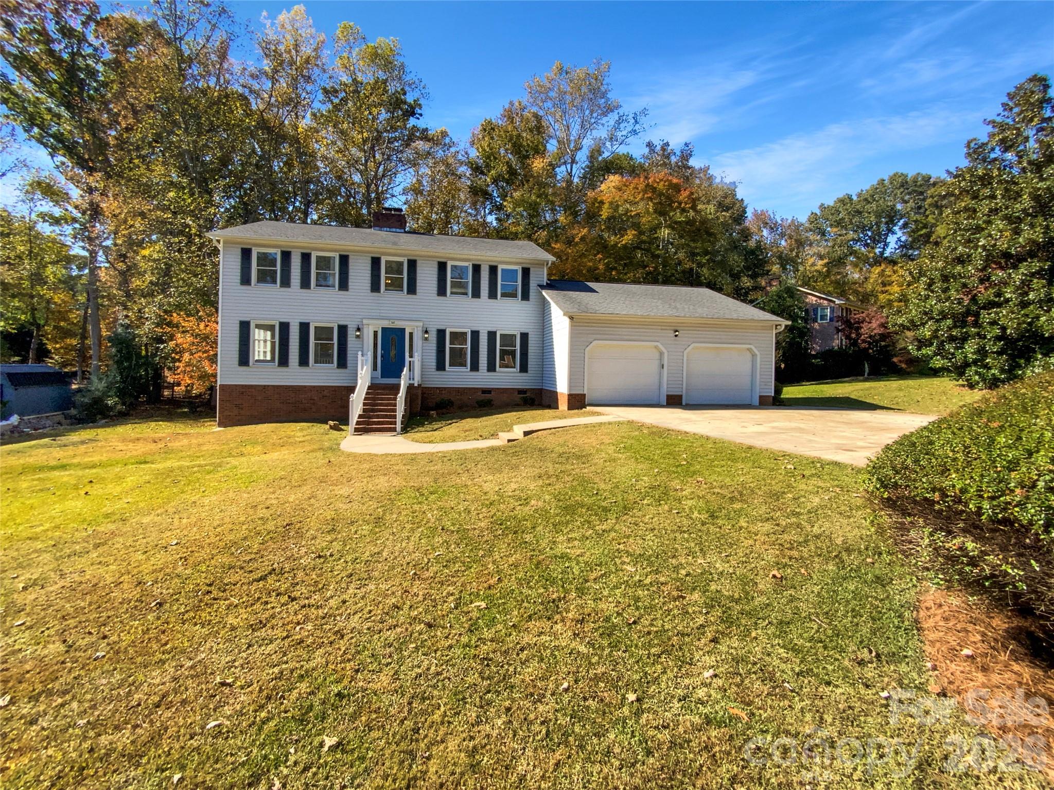 Photo 2 of 561 Briarwood Lane, Lancaster, SC