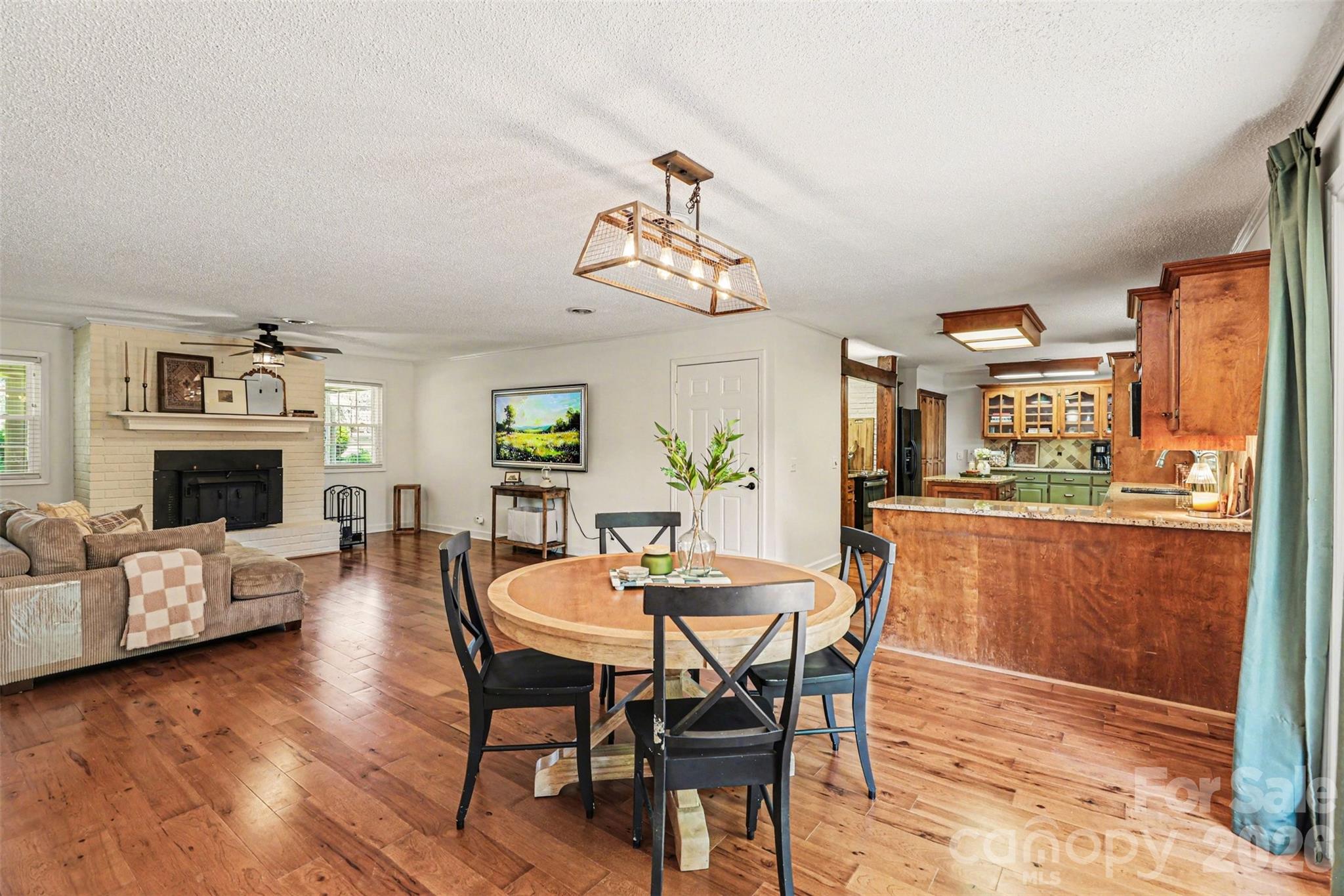2115 Candlewood Drive NW, Concord, NC - photo 4 of 40