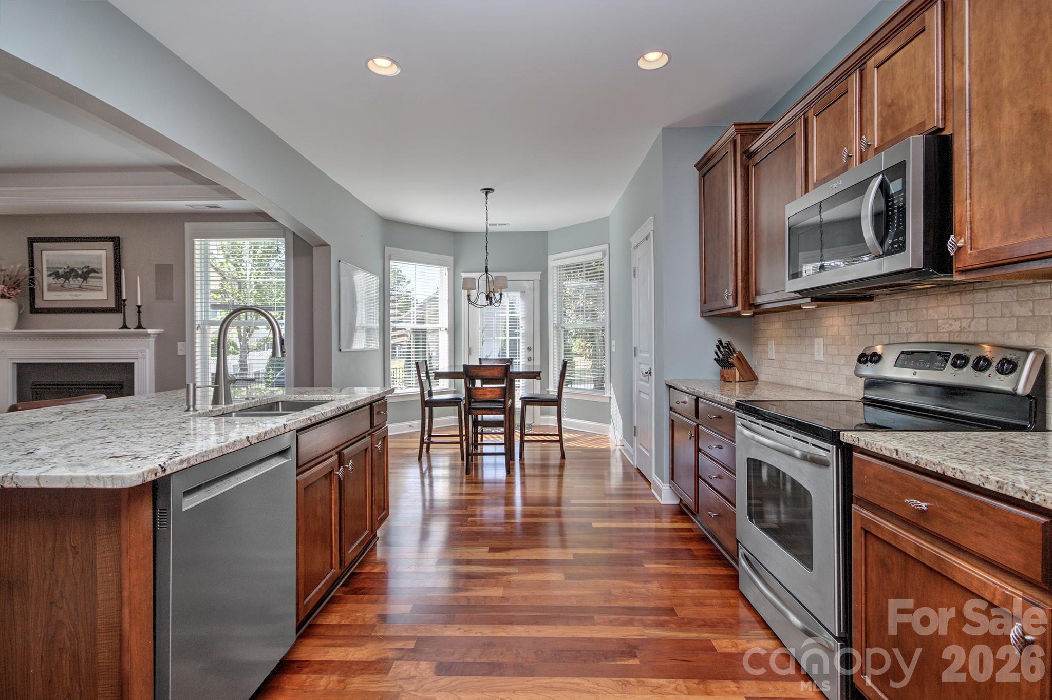 8029 Whitehawk Hill Road, Waxhaw, NC - photo 5 of 48
