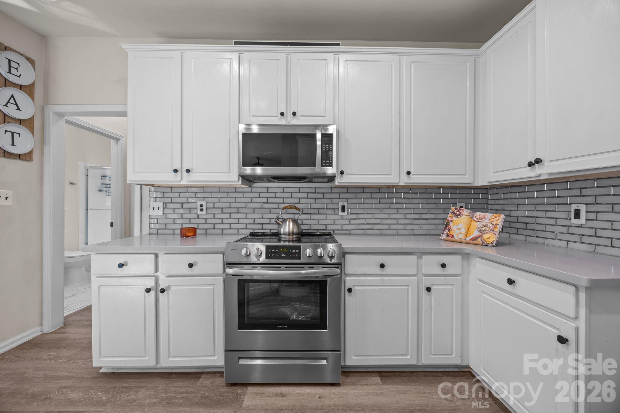 Photo 14 of 7708 Harrington Woods Road, Charlotte, NC