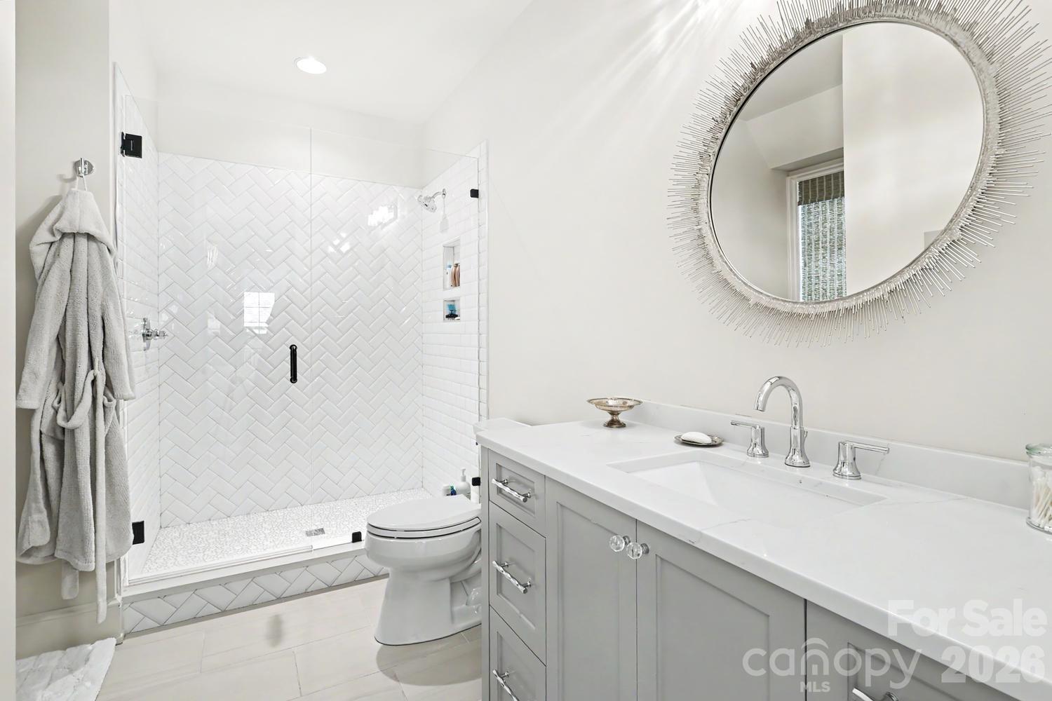 Home for sale at 2310 Beverly Drive, Charlotte, NC — photo 29 of 48