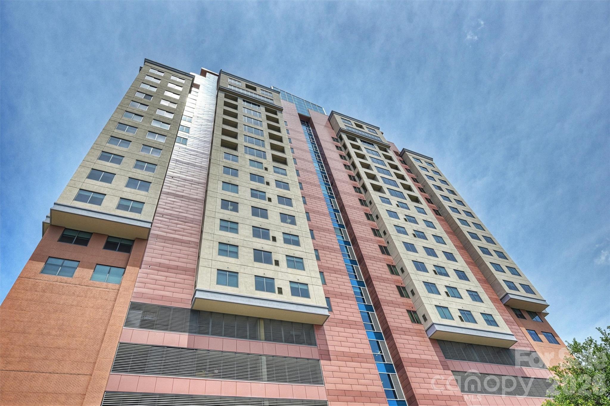 Photo 41 of 222 S Caldwell Street1708, Charlotte, NC