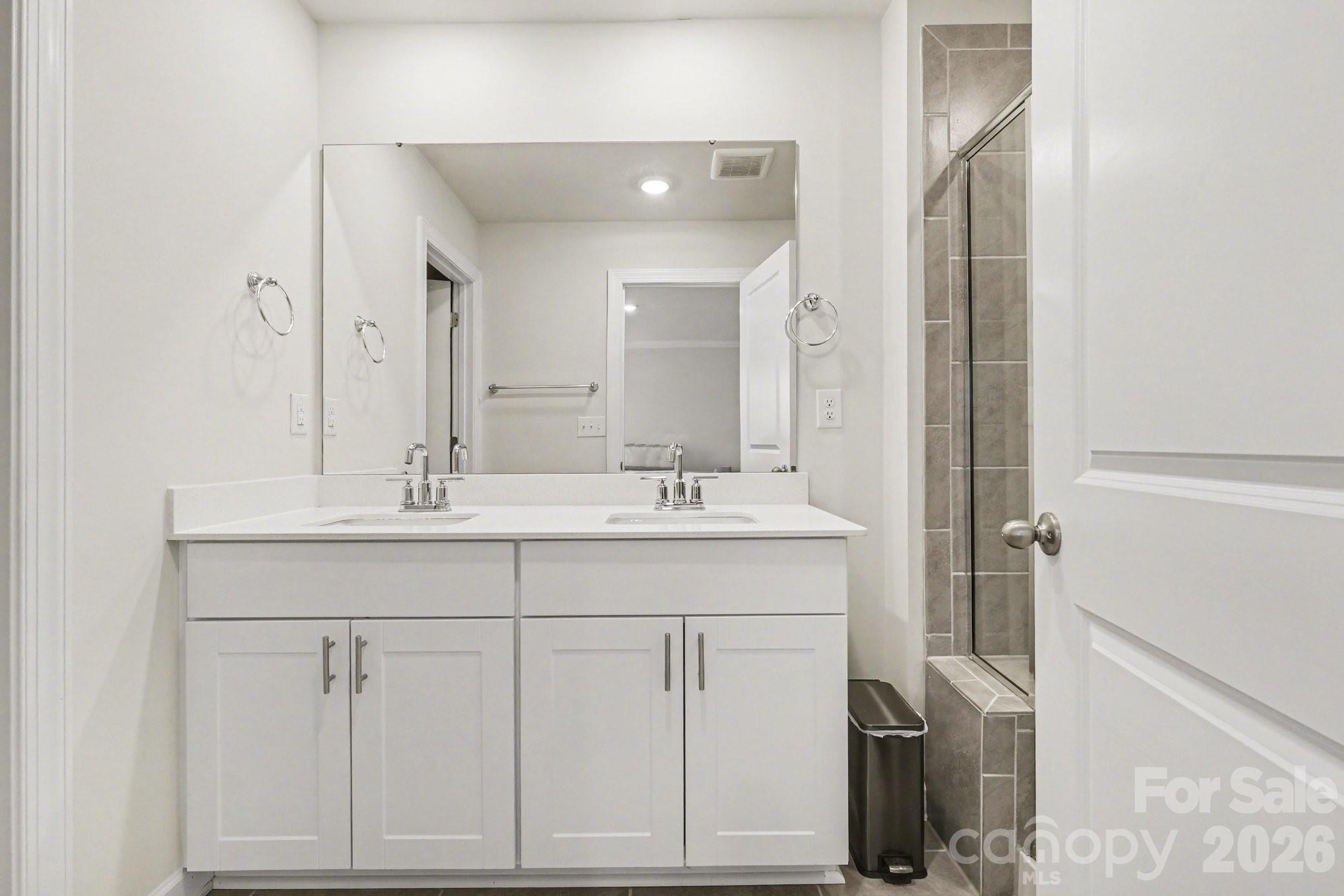Photo 20 of 2207 Belterra Drive, Charlotte, NC