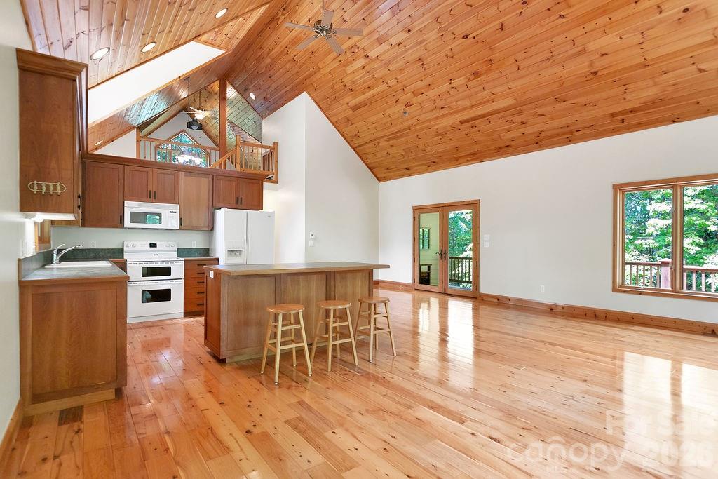 40 Walnut Ridge Circle, Brevard, NC - photo 12 of 47