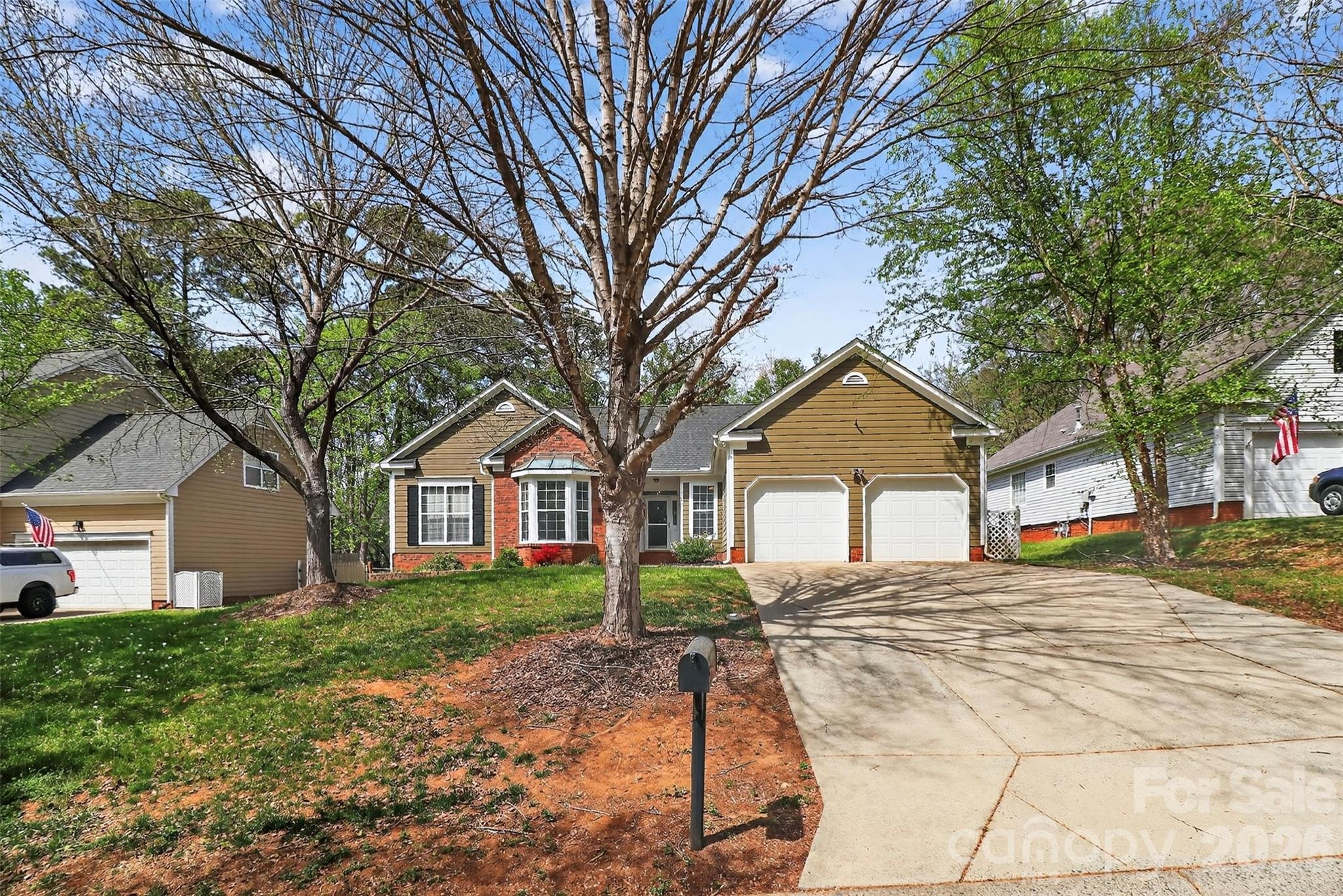 Photo 2 of 10631 Jardin Way, Charlotte, NC