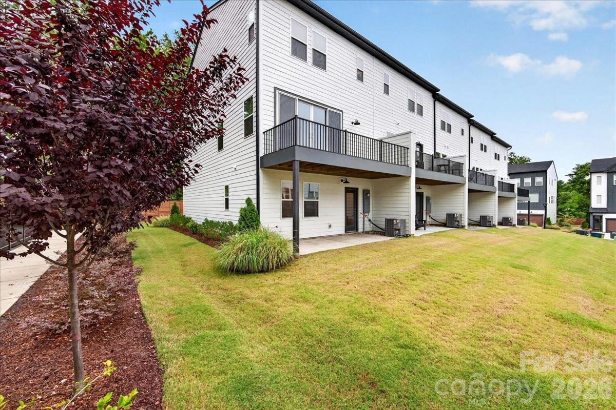 Photo 32 of 921 Archway Lane, Charlotte, NC