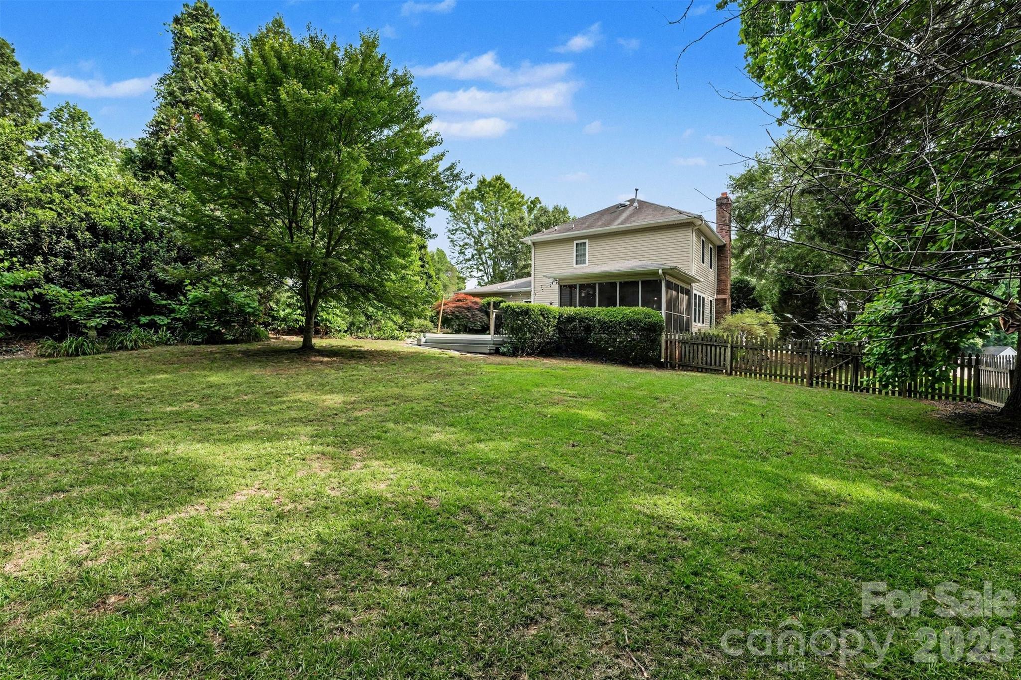2272 Crosstrail Ridge, Rock Hill, SC - photo 25 of 27