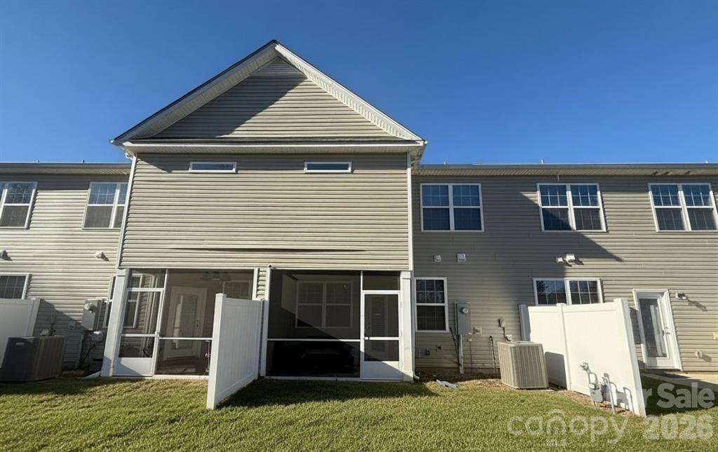 Photo 26 of 14013 Castle Nook Drive, Charlotte, NC