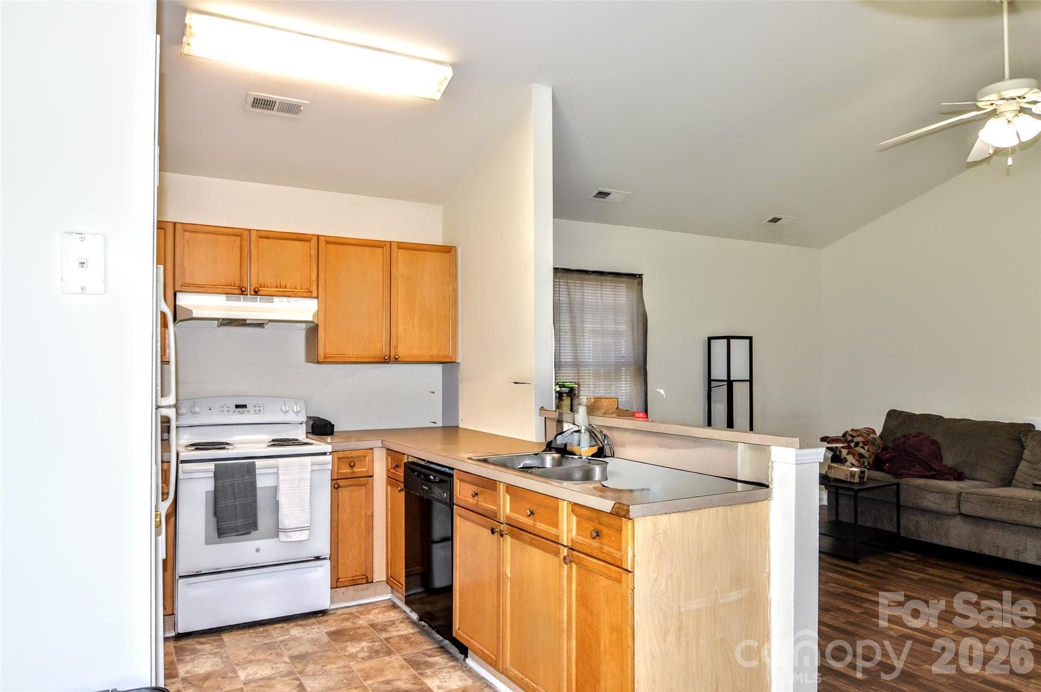 Photo 10 of 1131 Hannah Rae Court, Charlotte, NC