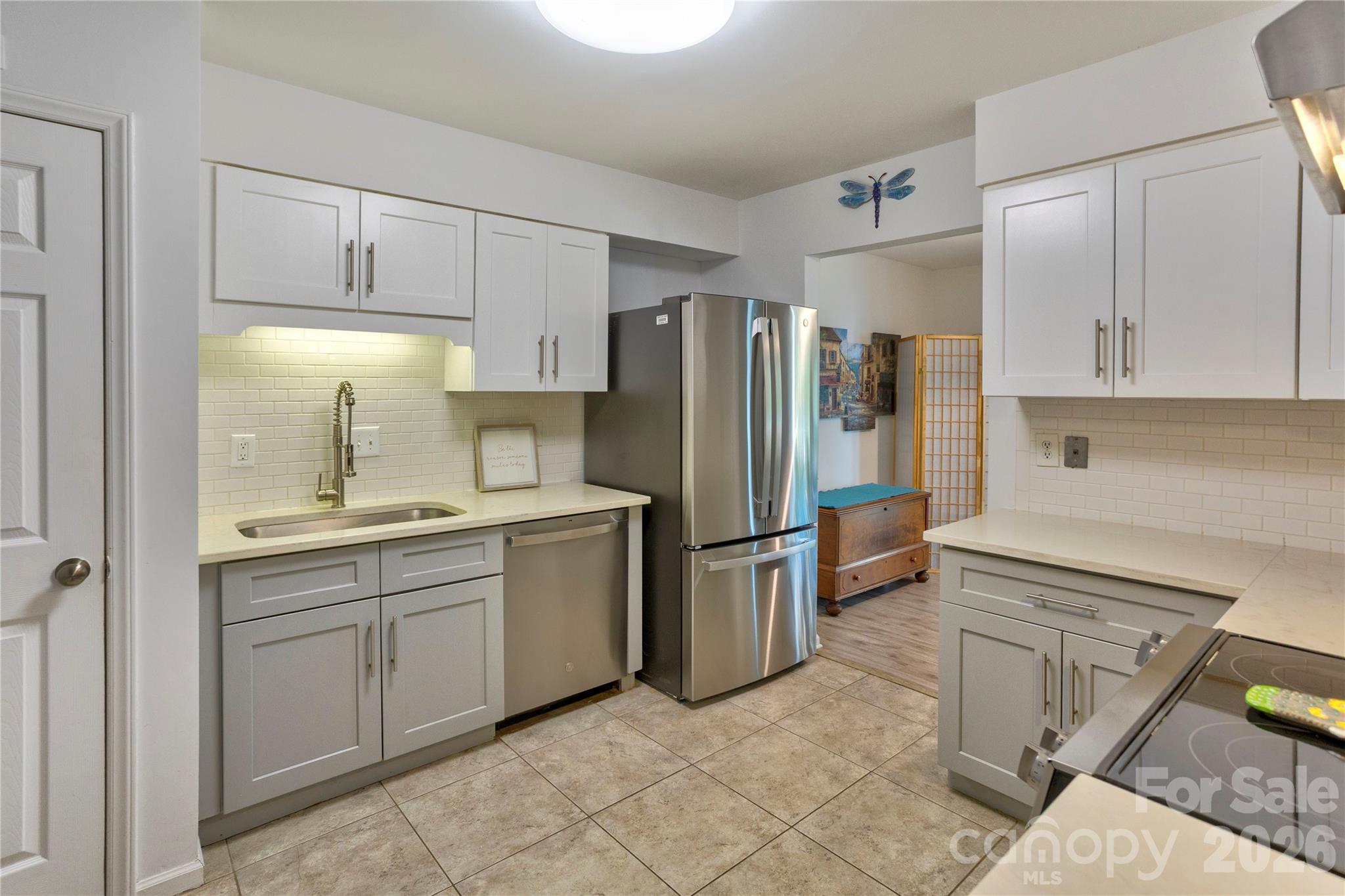 Photo 6 of 6608 Point Comfort Lane, Charlotte, NC