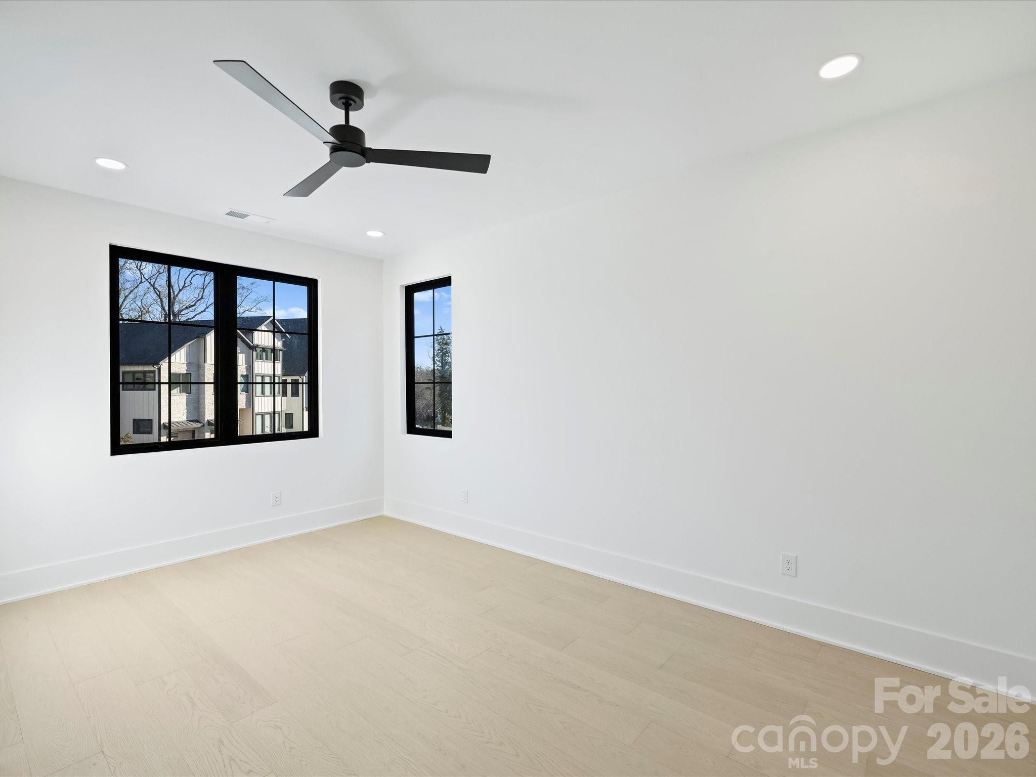 Photo 30 of 923 Laurel Creek Lane, Charlotte, NC