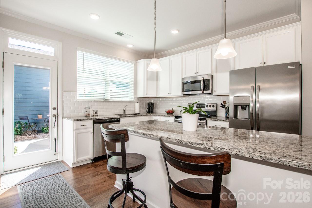 308 Linestowe Drive, Belmont, NC - photo 10 of 40