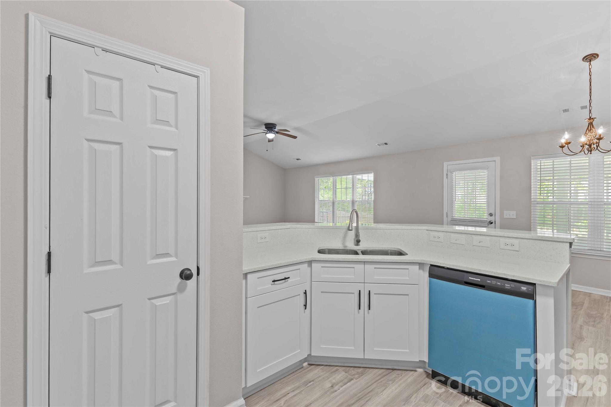 Photo 16 of 17300 Commons Crossing Drive, Charlotte, NC