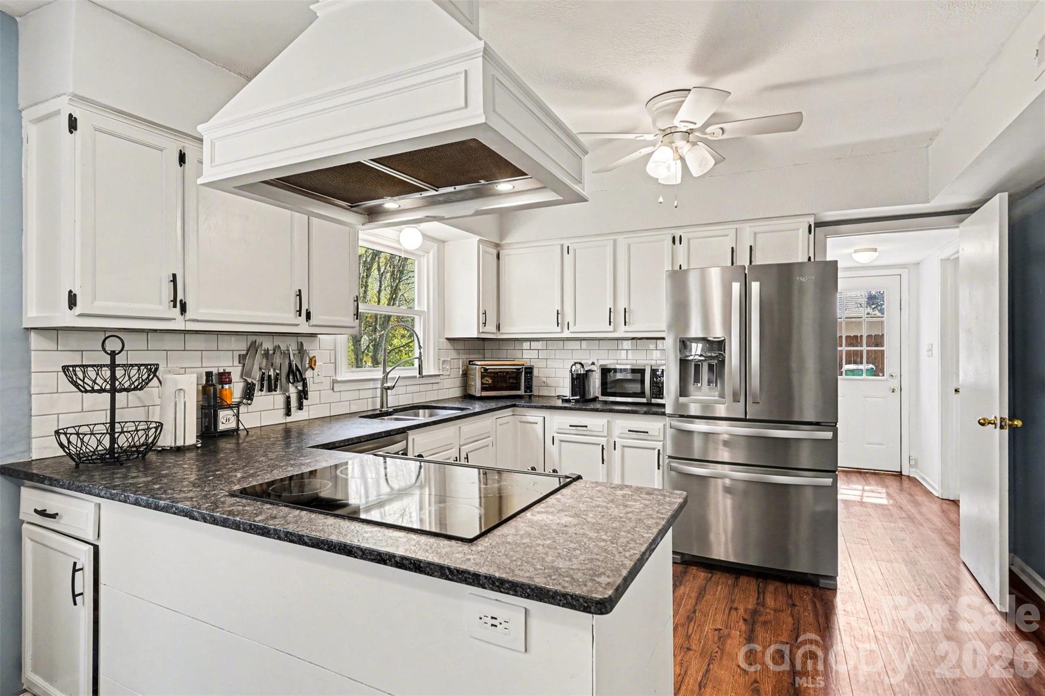 Photo 15 of 630 Silversmith Drive, Charlotte, NC