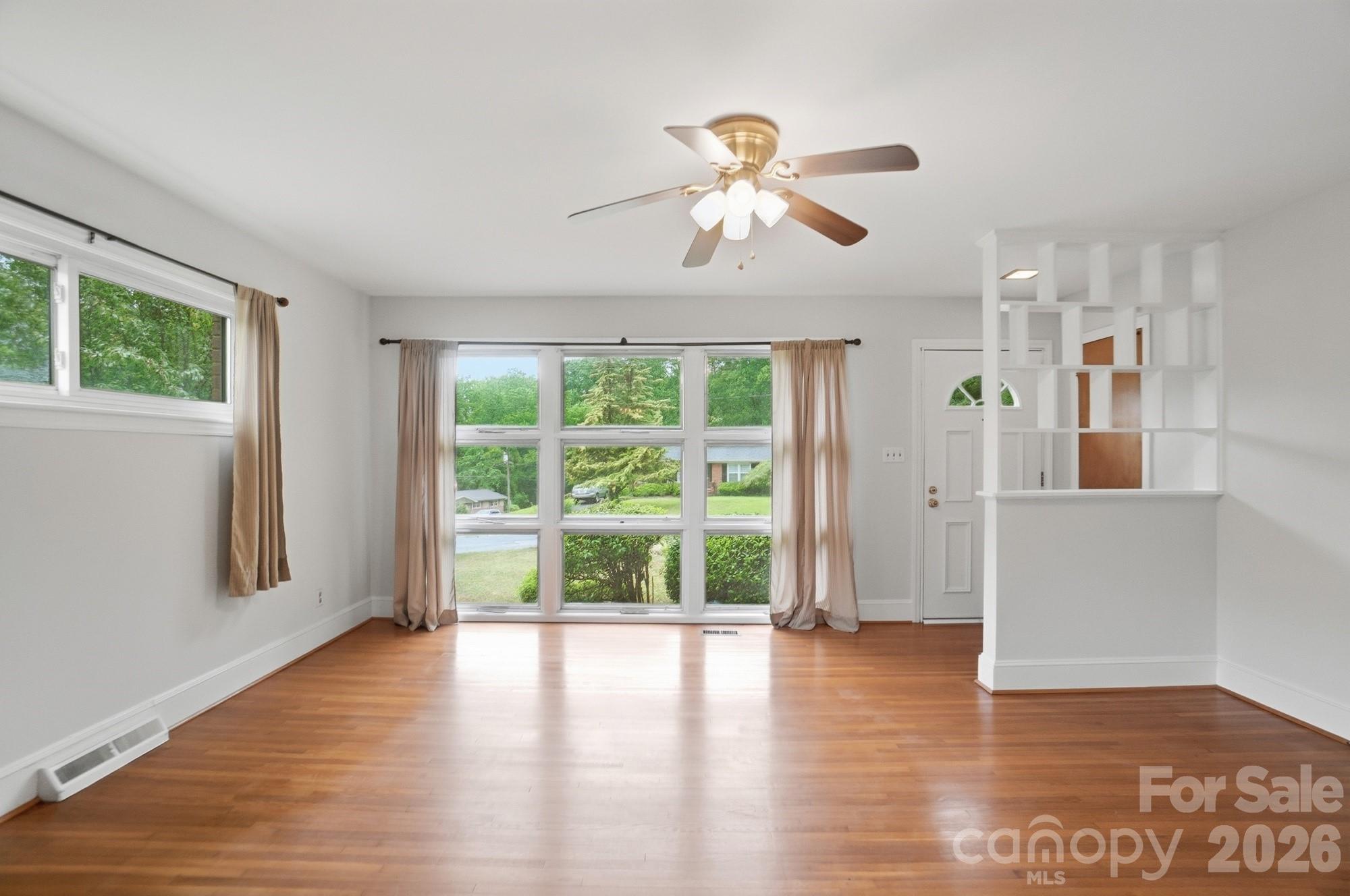 6239 Netherwood Drive, Charlotte, NC - photo 12 of 45