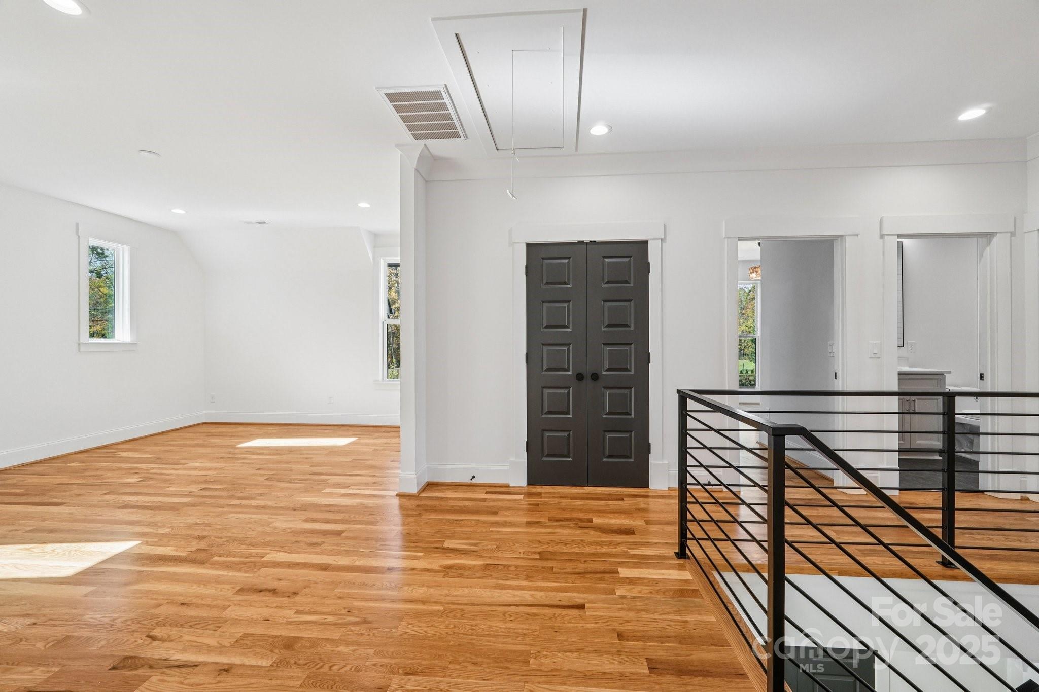 Photo 31 of 132 Sardis Lane, Charlotte, NC