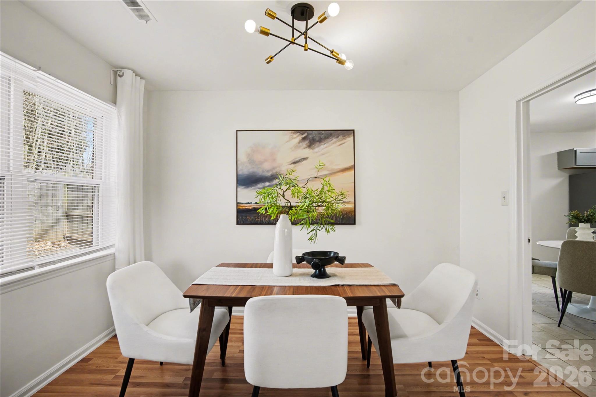 8205 Meadowind Circle, Charlotte, NC - photo 8 of 26