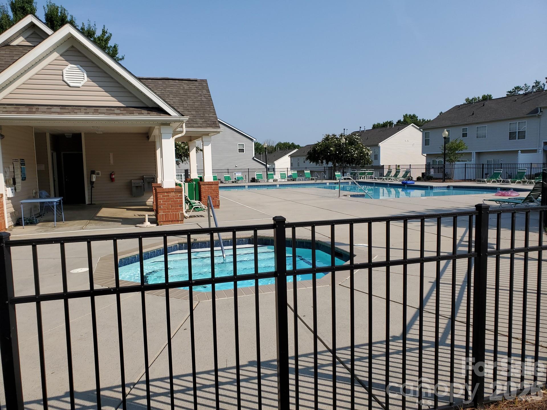 12050 Stratfield Place Circle, Pineville, NC - photo 16 of 32
