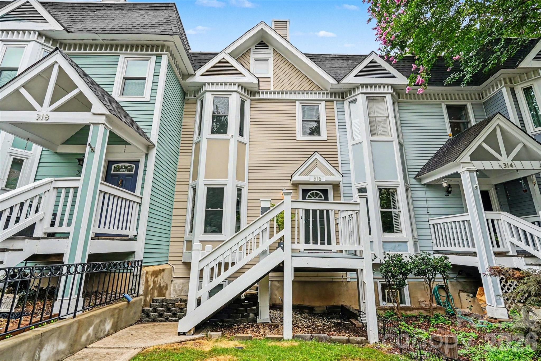 Photo 3 of 316 W 10th Street, Charlotte, NC