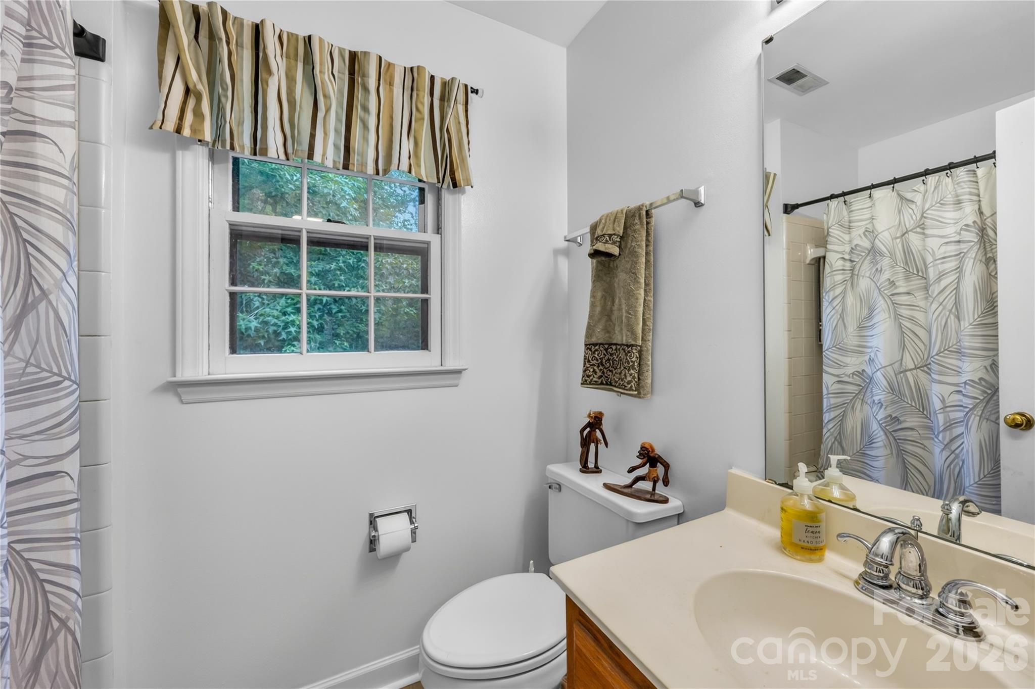 Photo 21 of 8349 Norcroft Drive, Charlotte, NC