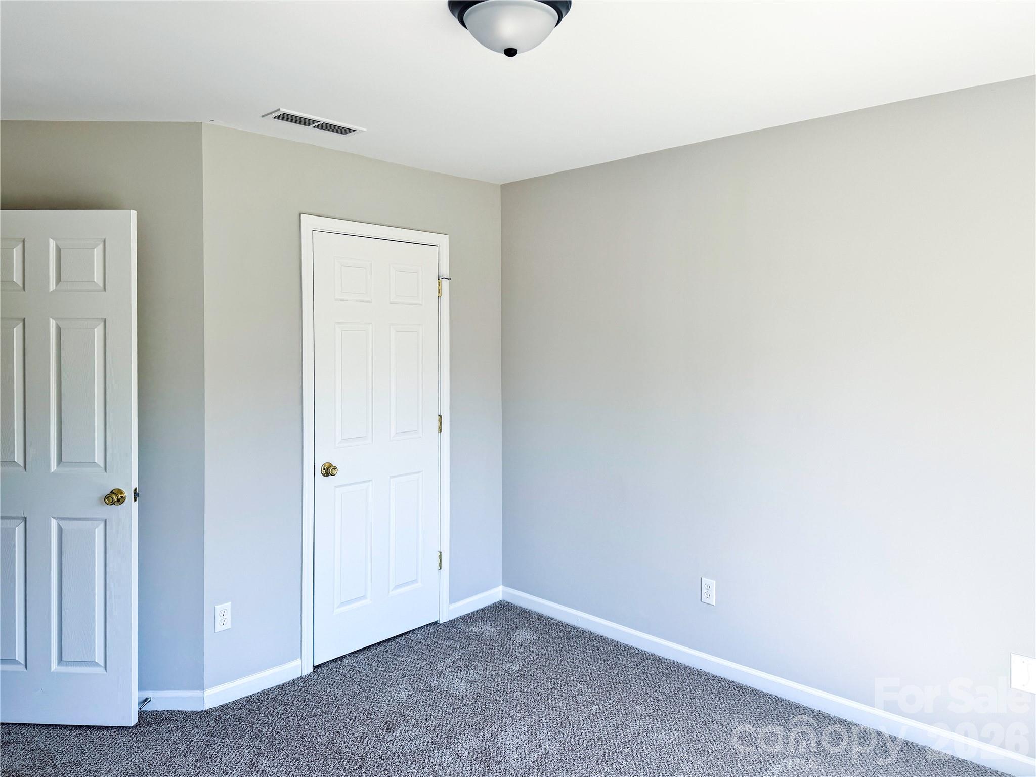 Photo 27 of 7519 Eurostar Drive, Charlotte, NC