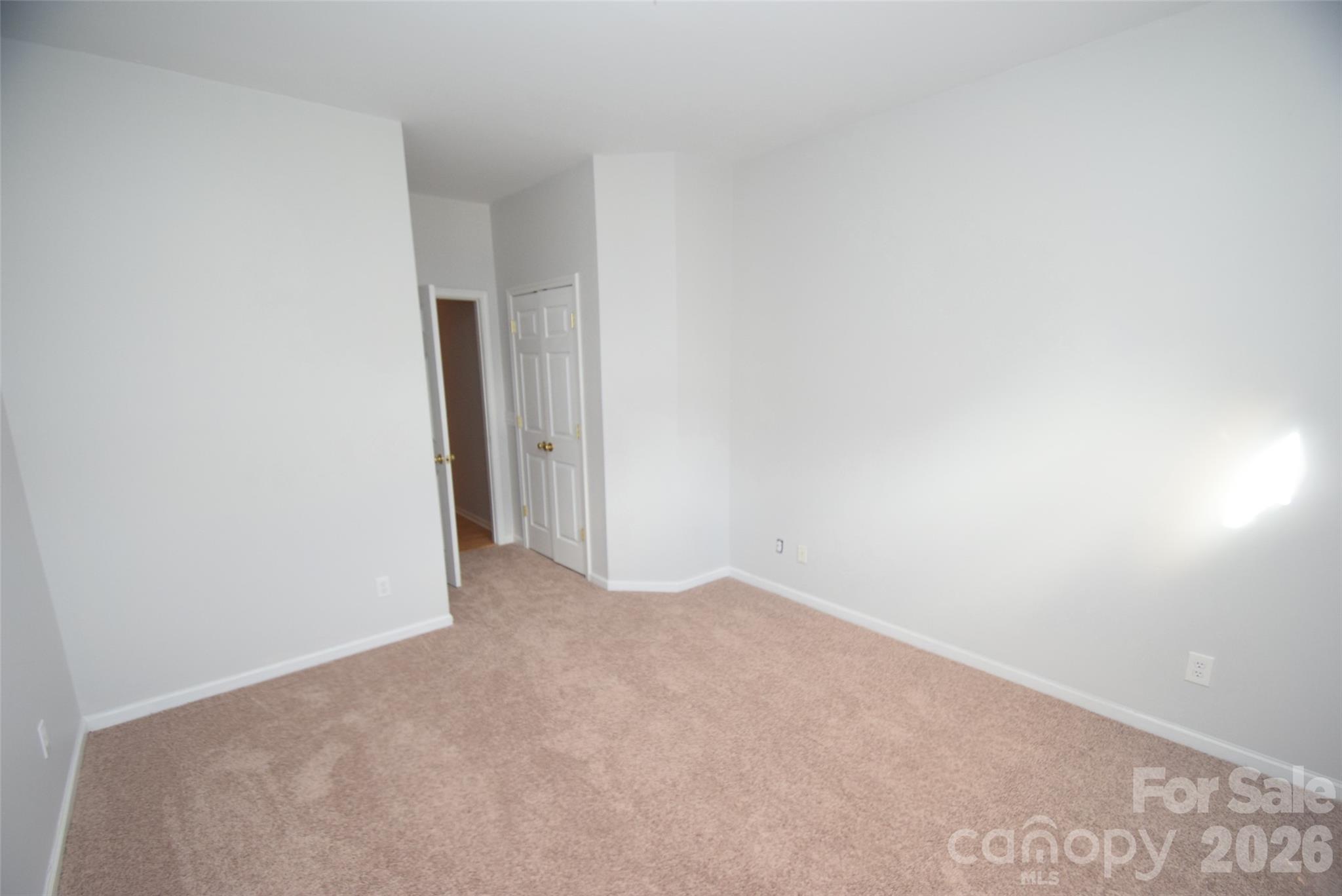 Photo 22 of 10214 Stoneykirk Lane, Charlotte, NC