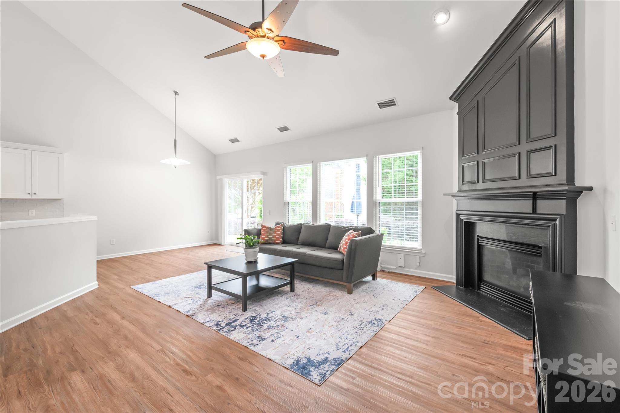 Photo 4 of 11940 Humboldt Drive, Charlotte, NC