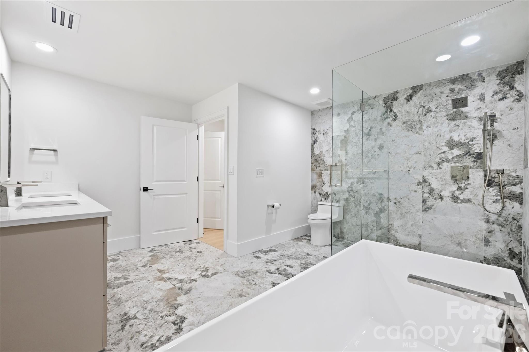 Photo 22 of 435 S Tryon Street301, Charlotte, NC