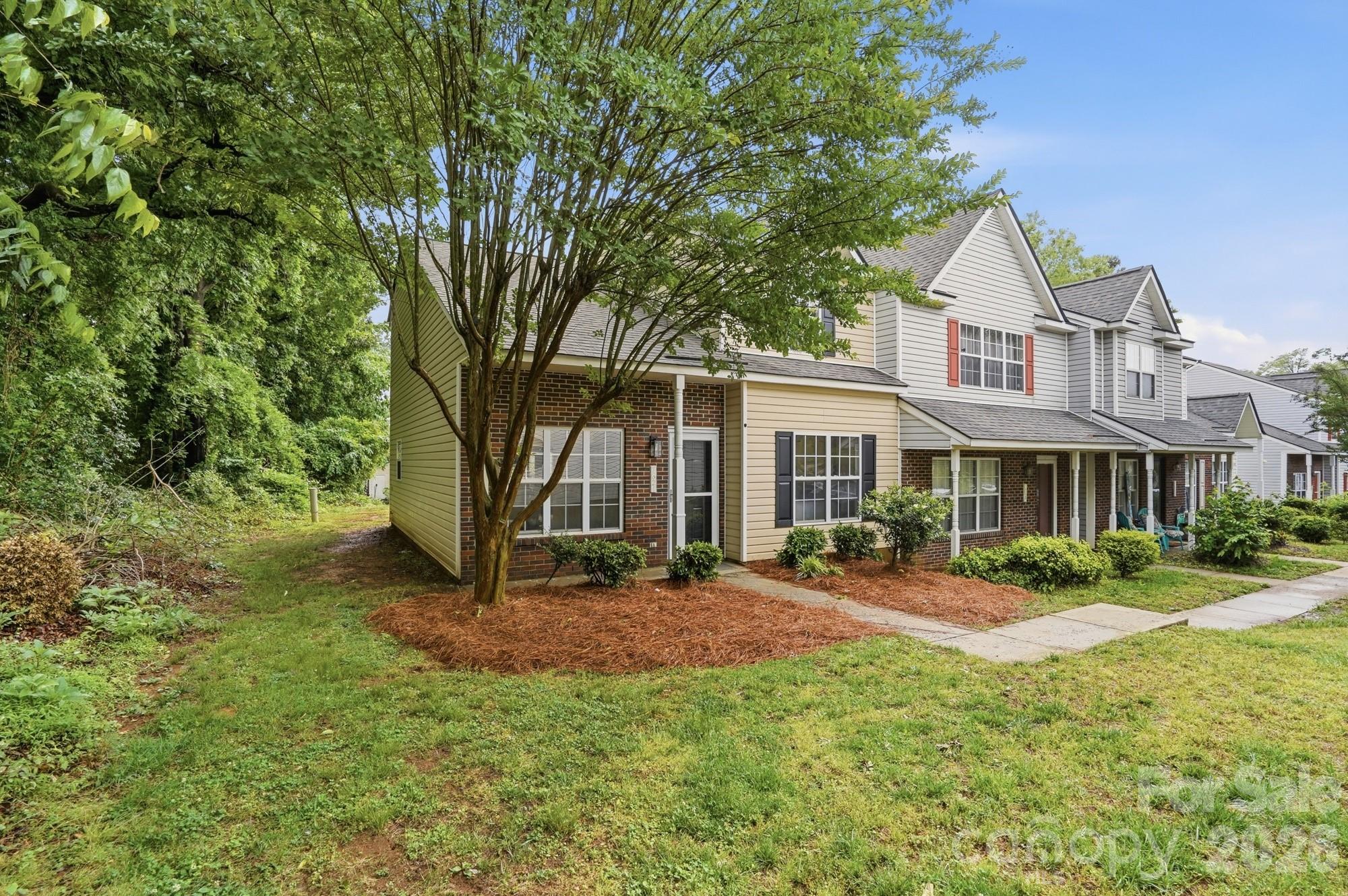 Photo 3 of 7621 Petrea Lane, Charlotte, NC