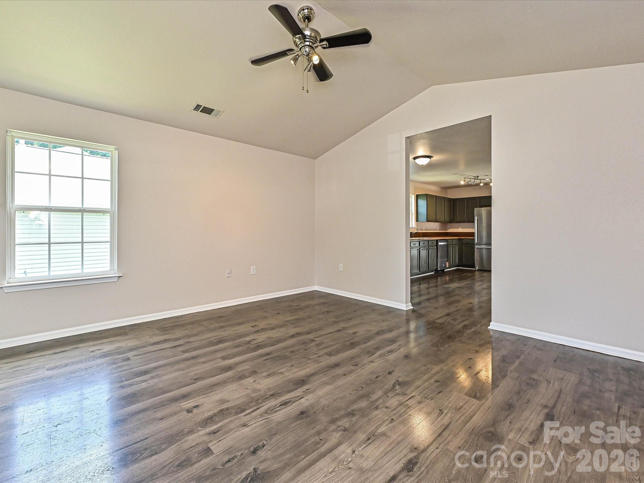 Photo 4 of 6302 Summerour Place, Charlotte, NC