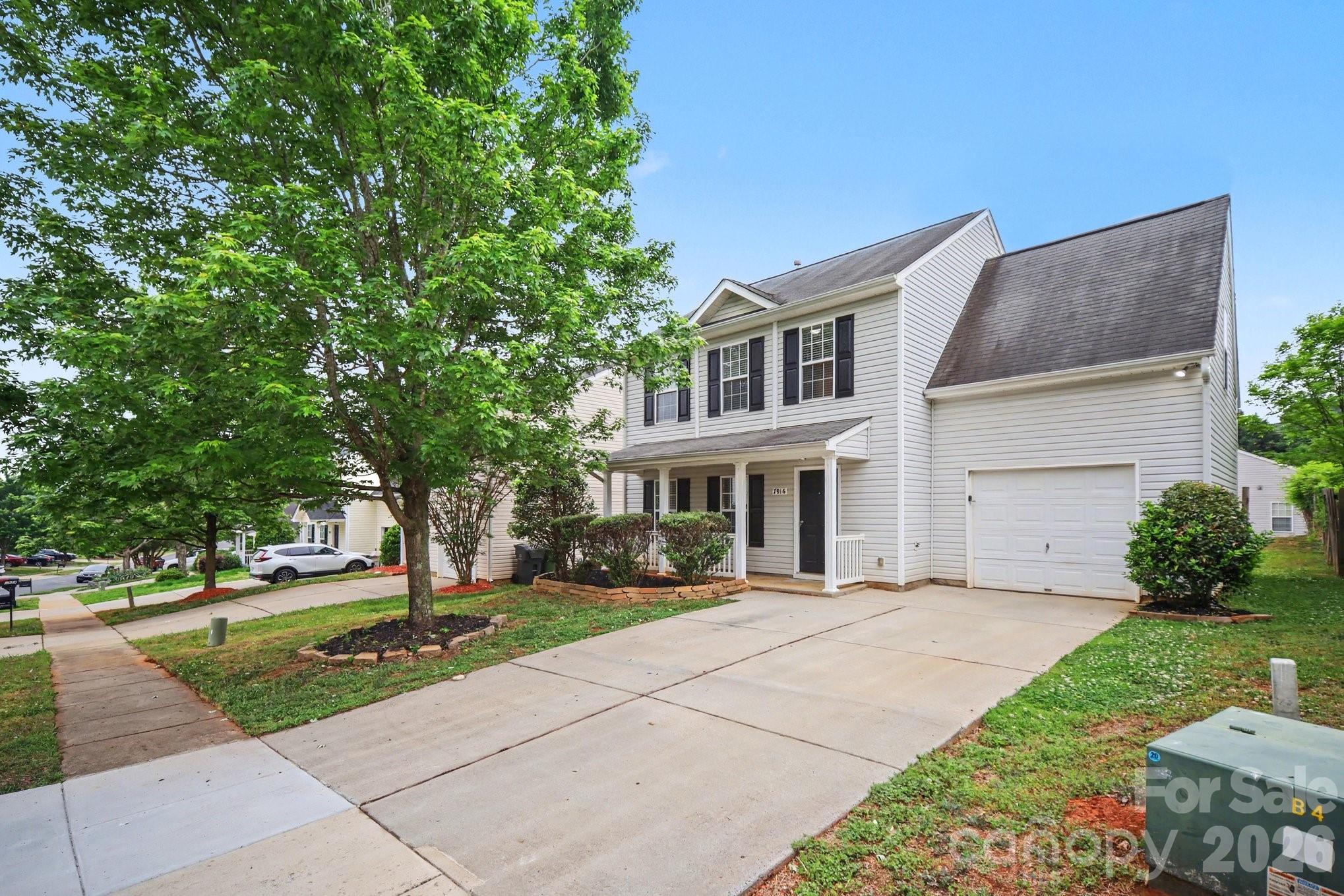 Photo 2 of 7916 Mcgarry Trail, Charlotte, NC