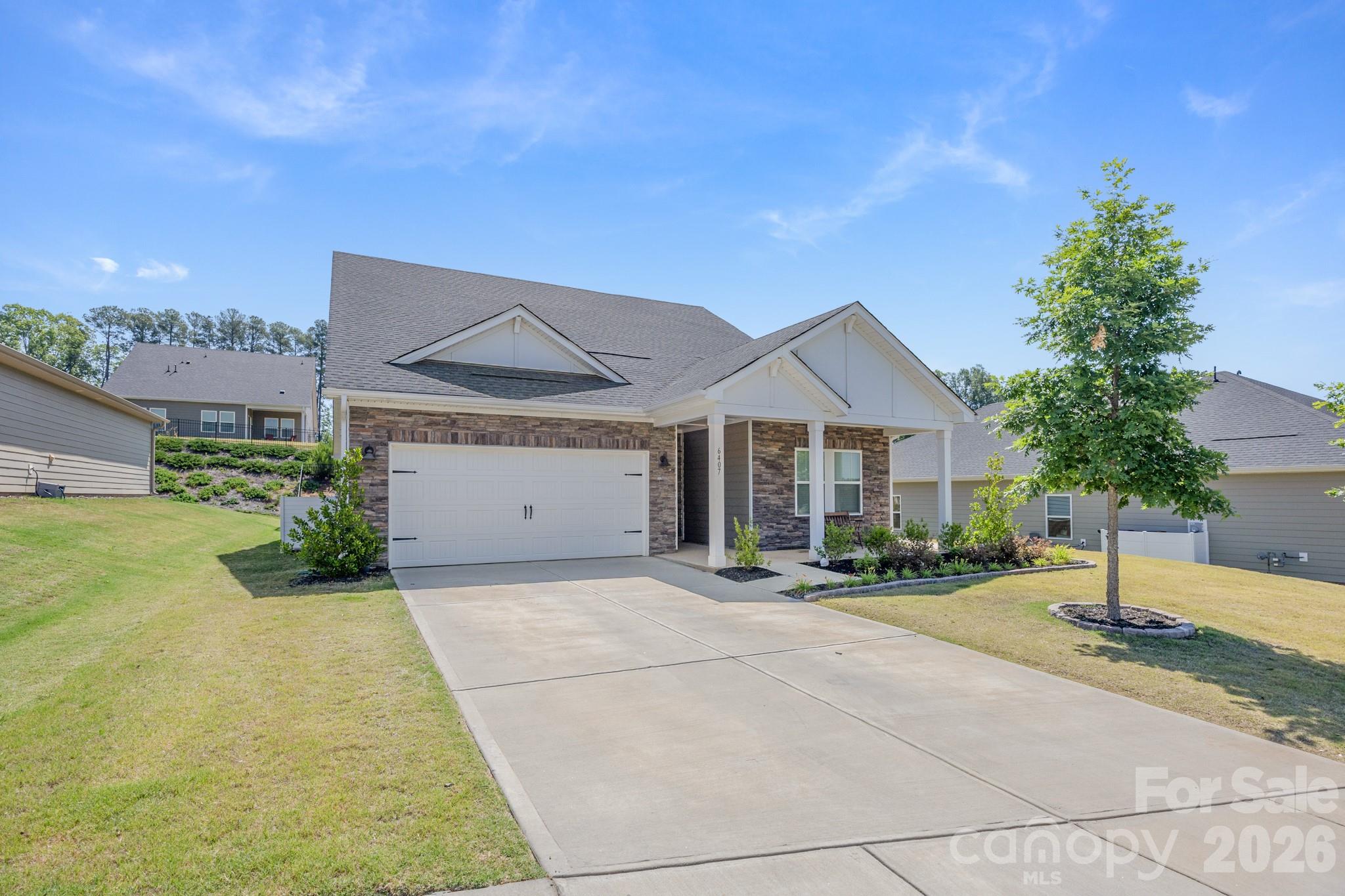Photo 4 of 6407 Barcelona Way, Charlotte, NC