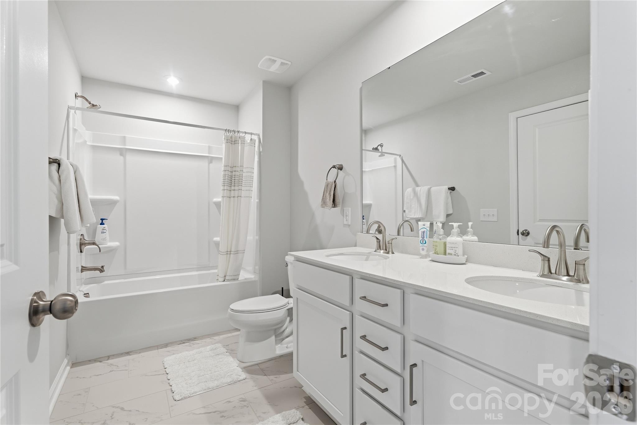 Photo 21 of 4011 Vista Pine Drive, Charlotte, NC
