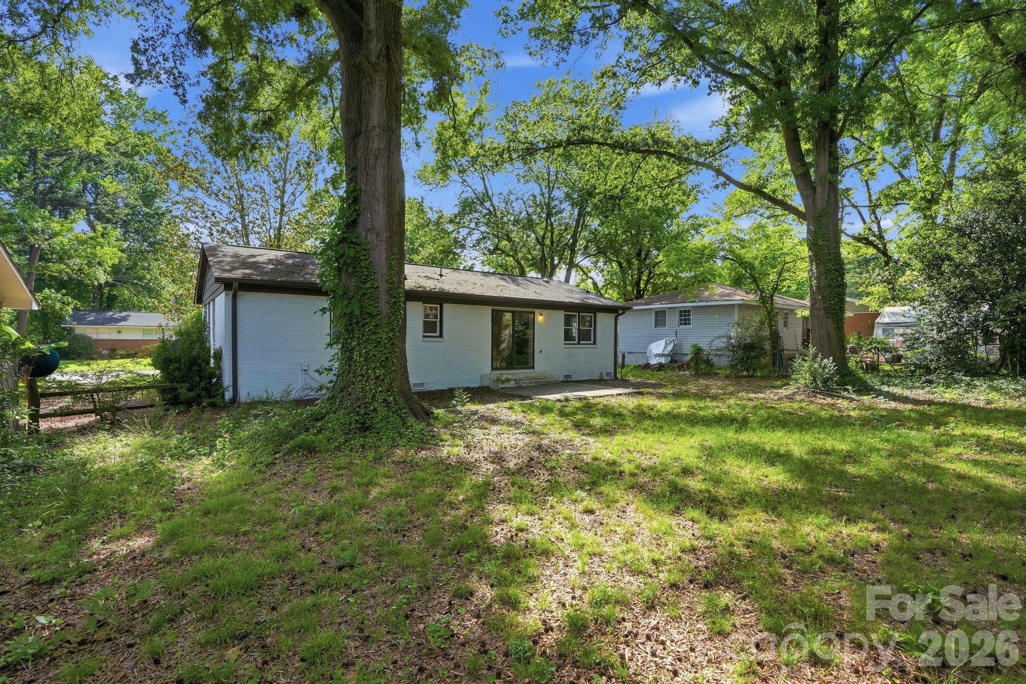 Photo 22 of 1016 Pondella Drive, Charlotte, NC