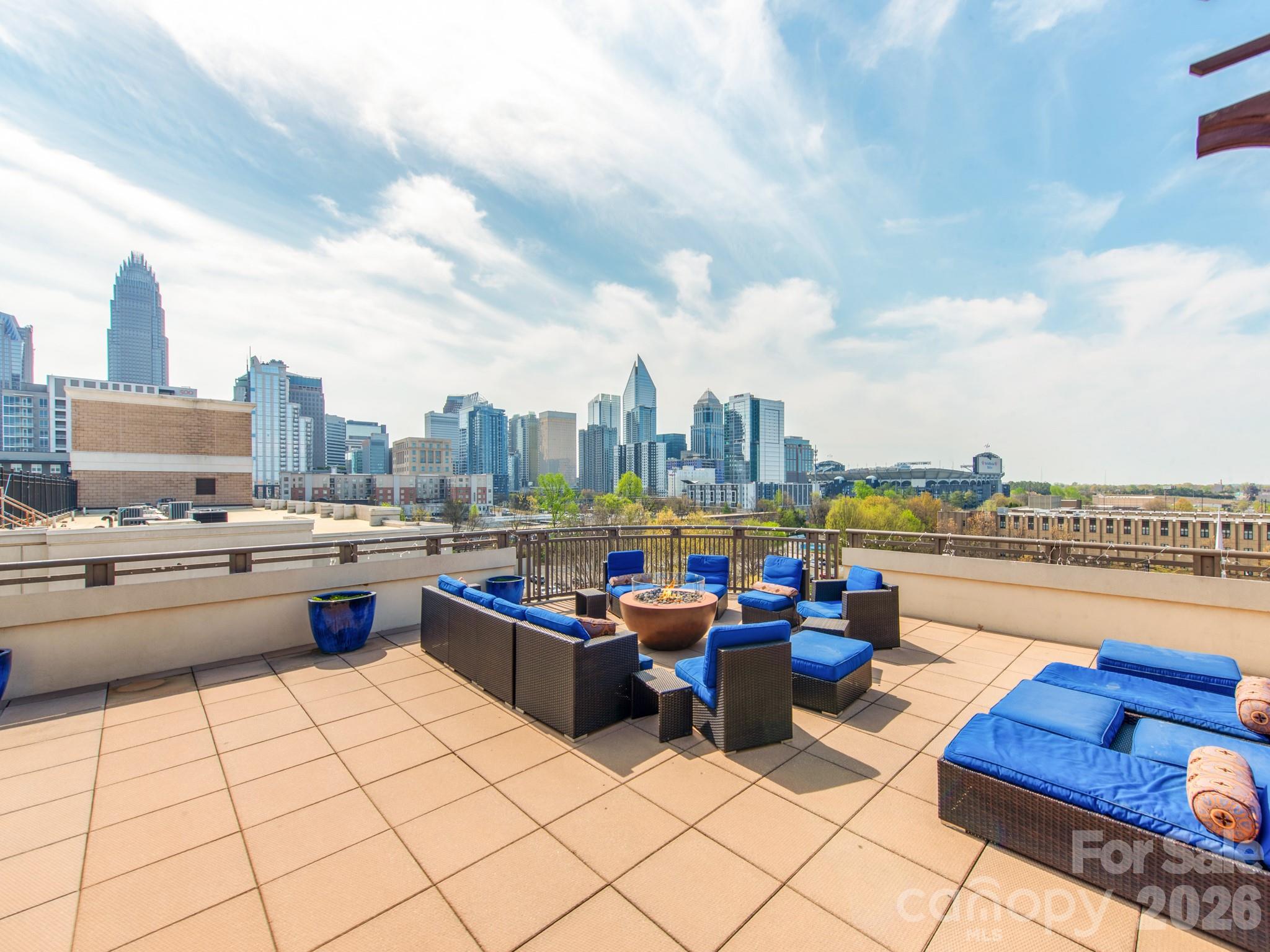 Photo 28 of 718 W Trade Street414, Charlotte, NC