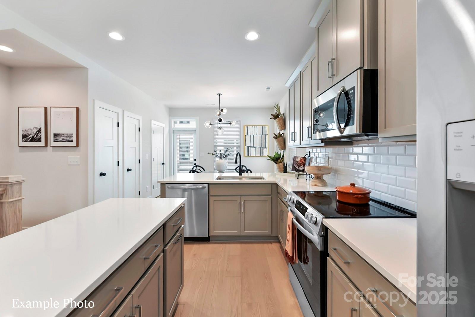 Photo 5 of 514 Lockwood Creek Drive30, Charlotte, NC