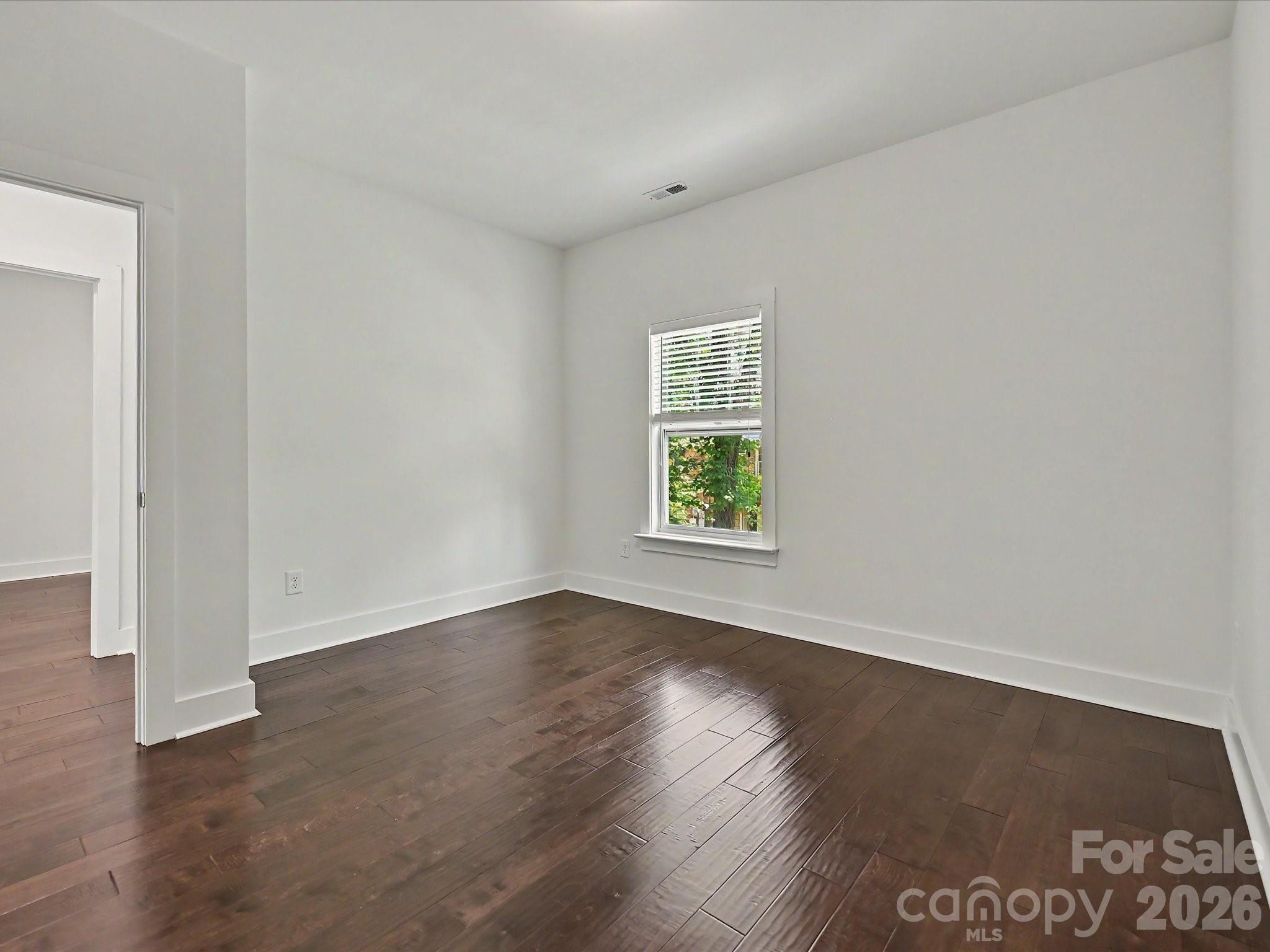 1216 Lomax Avenue, Charlotte, NC - photo 25 of 38