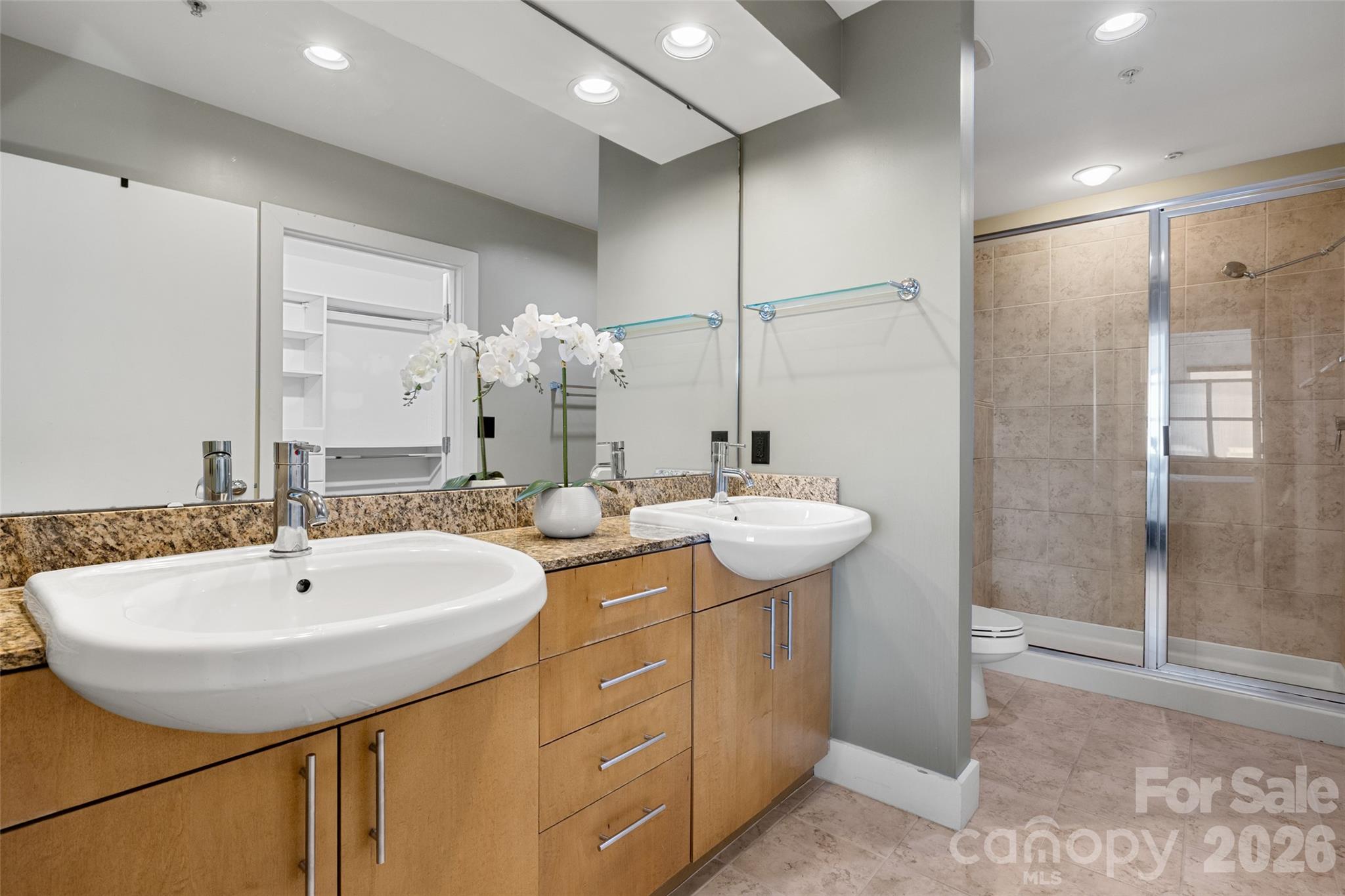 Photo 16 of 505 E 6th Street707, Charlotte, NC